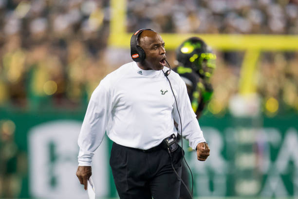 Report: Ex-Texas HC Charlie Strong Finalizing Contract to Join Urban ...