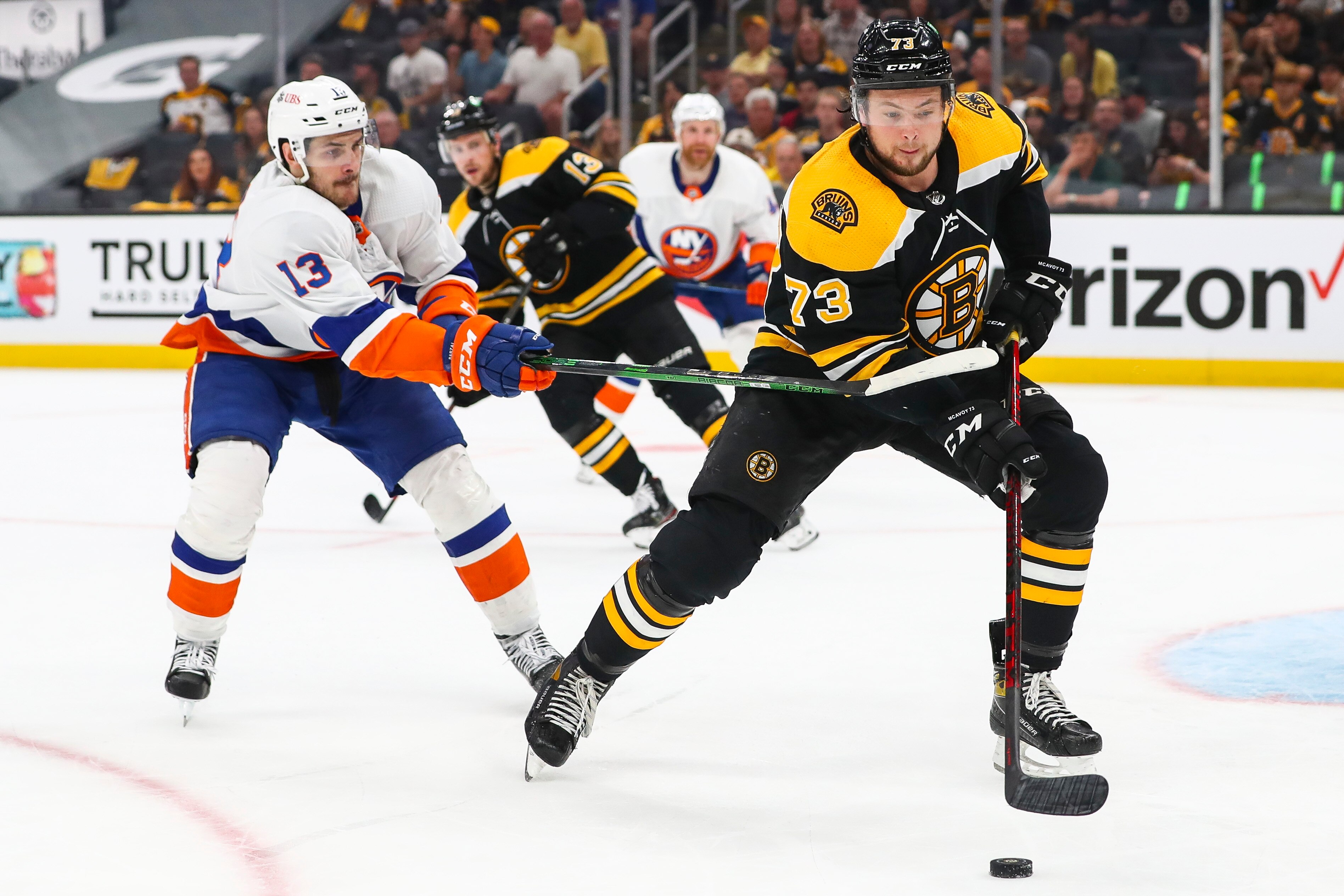 Islanders Chase Tuukka Rask, Win Game 5 to Take 3-2 Series Lead vs ...