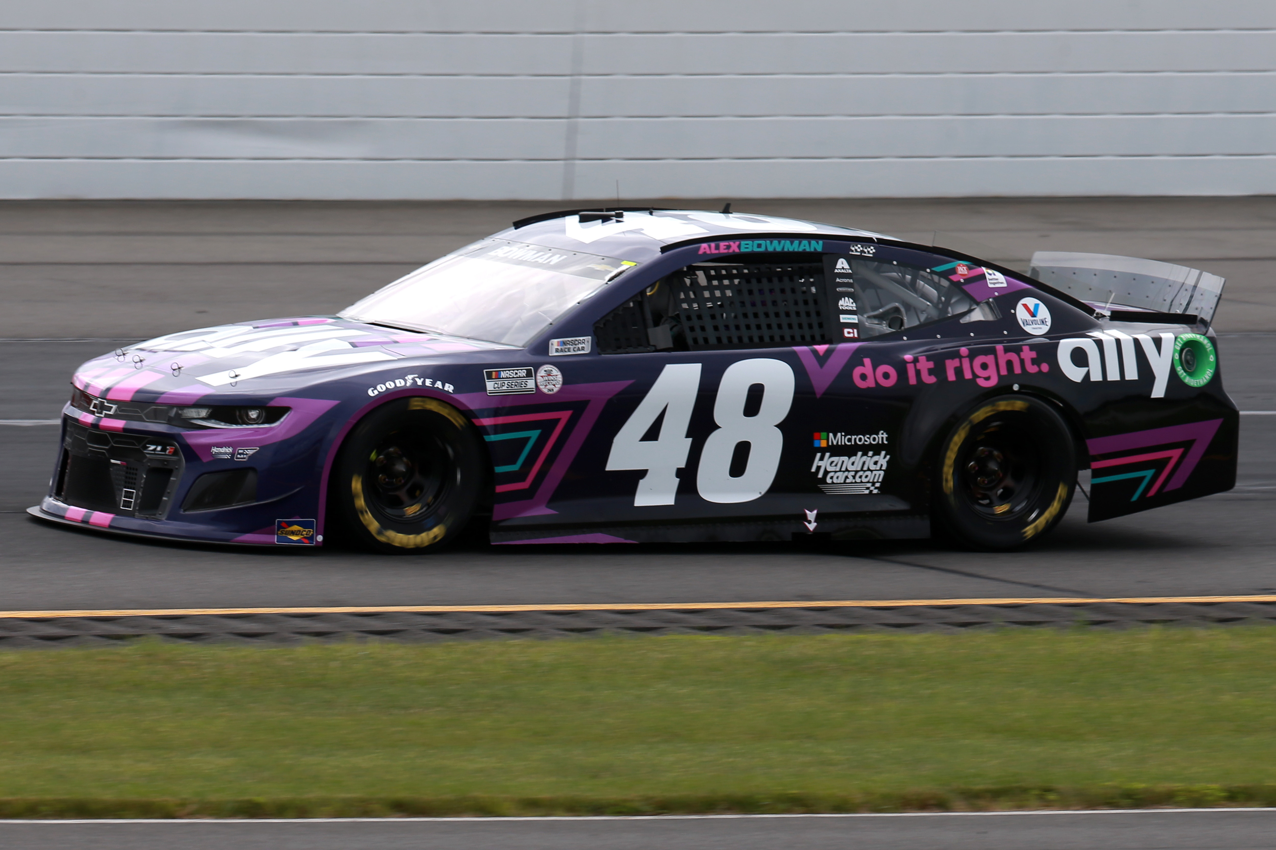 NASCAR at Pocono 2021 Results: Alex Bowman Takes Checkered Flag on ...