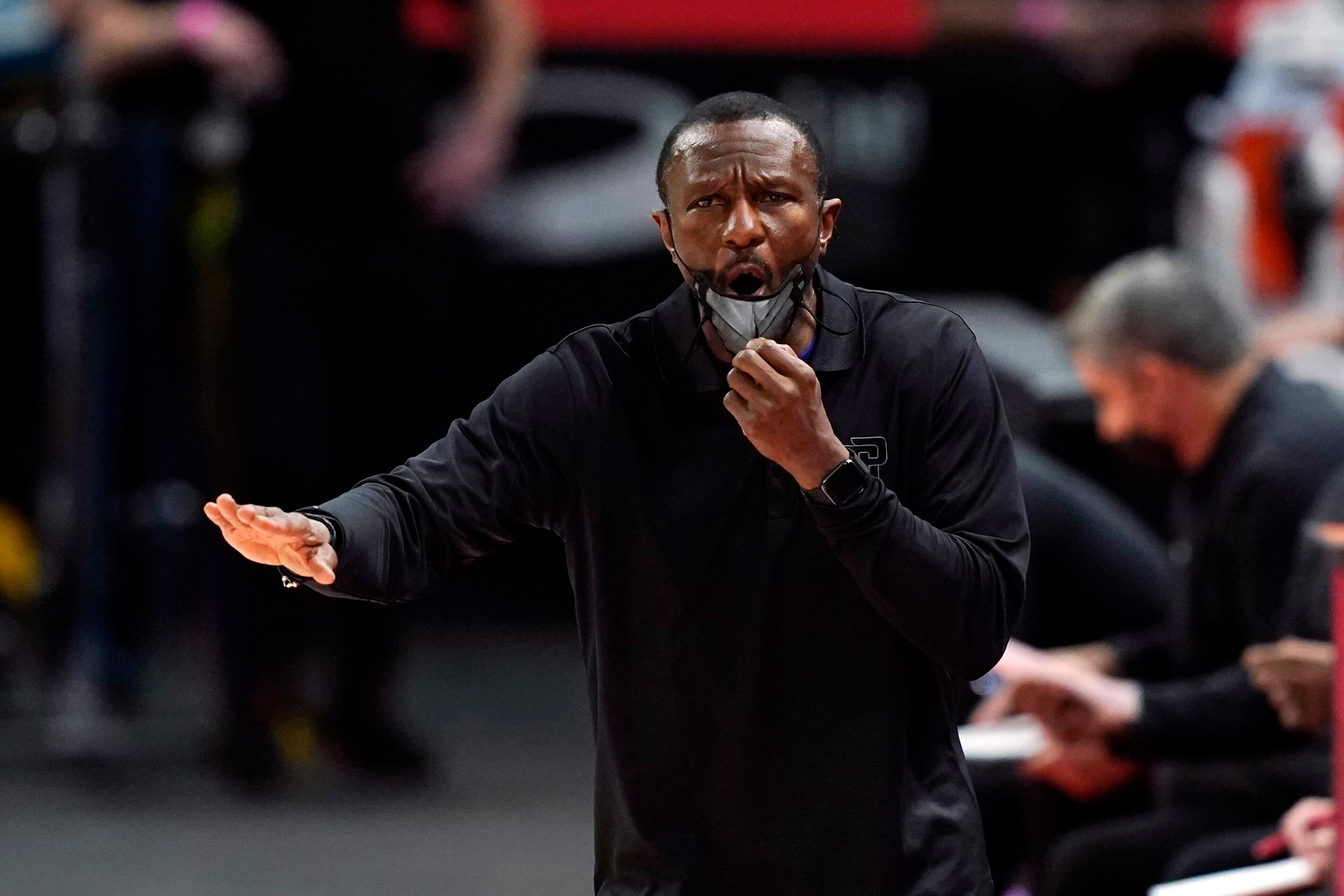 Dwane Casey Says Pistons Ask Players in Predraft Interviews If They ...