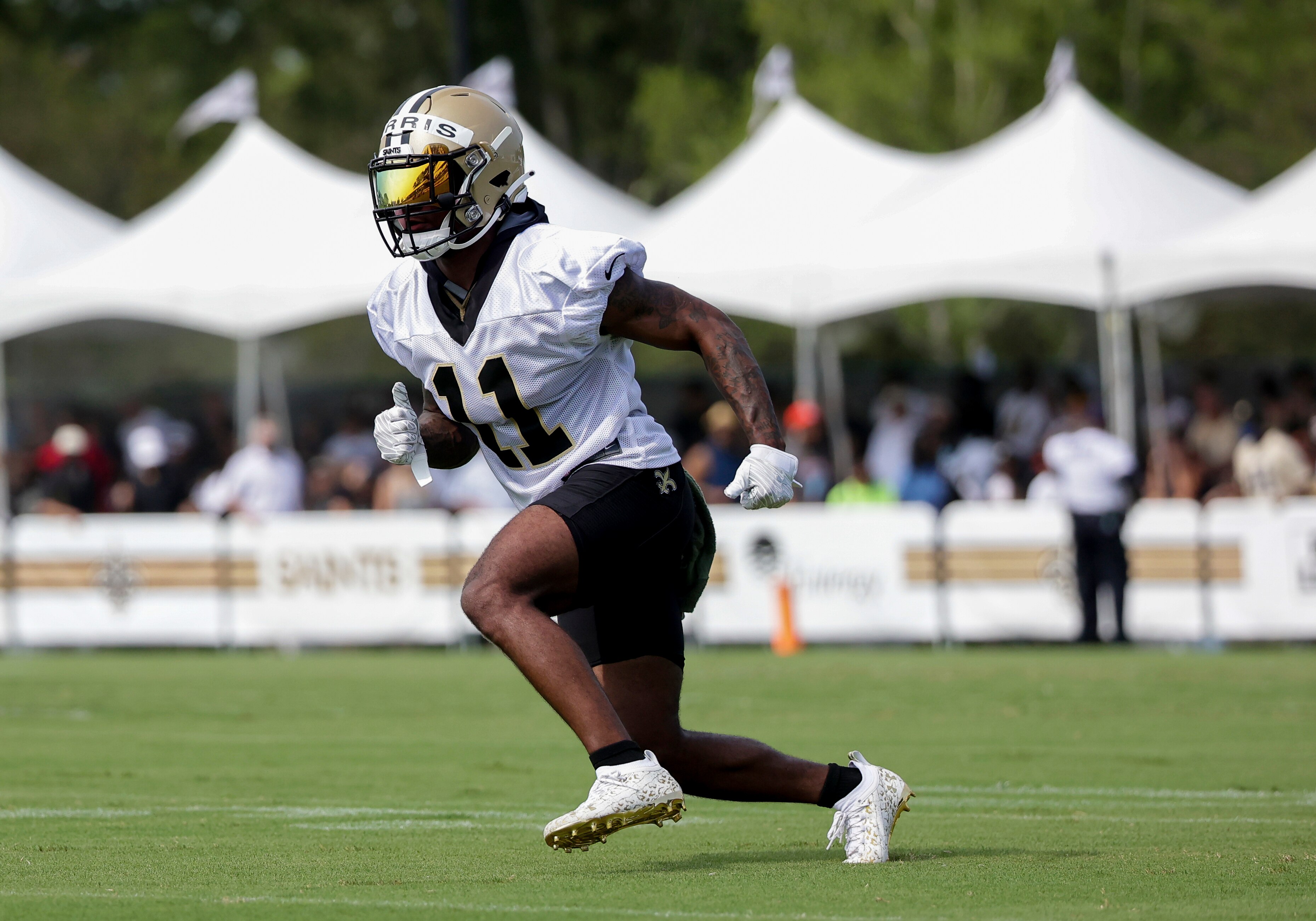 Saints' Deonte Harris Reportedly Asked Police to 'Just Let Me Go ...