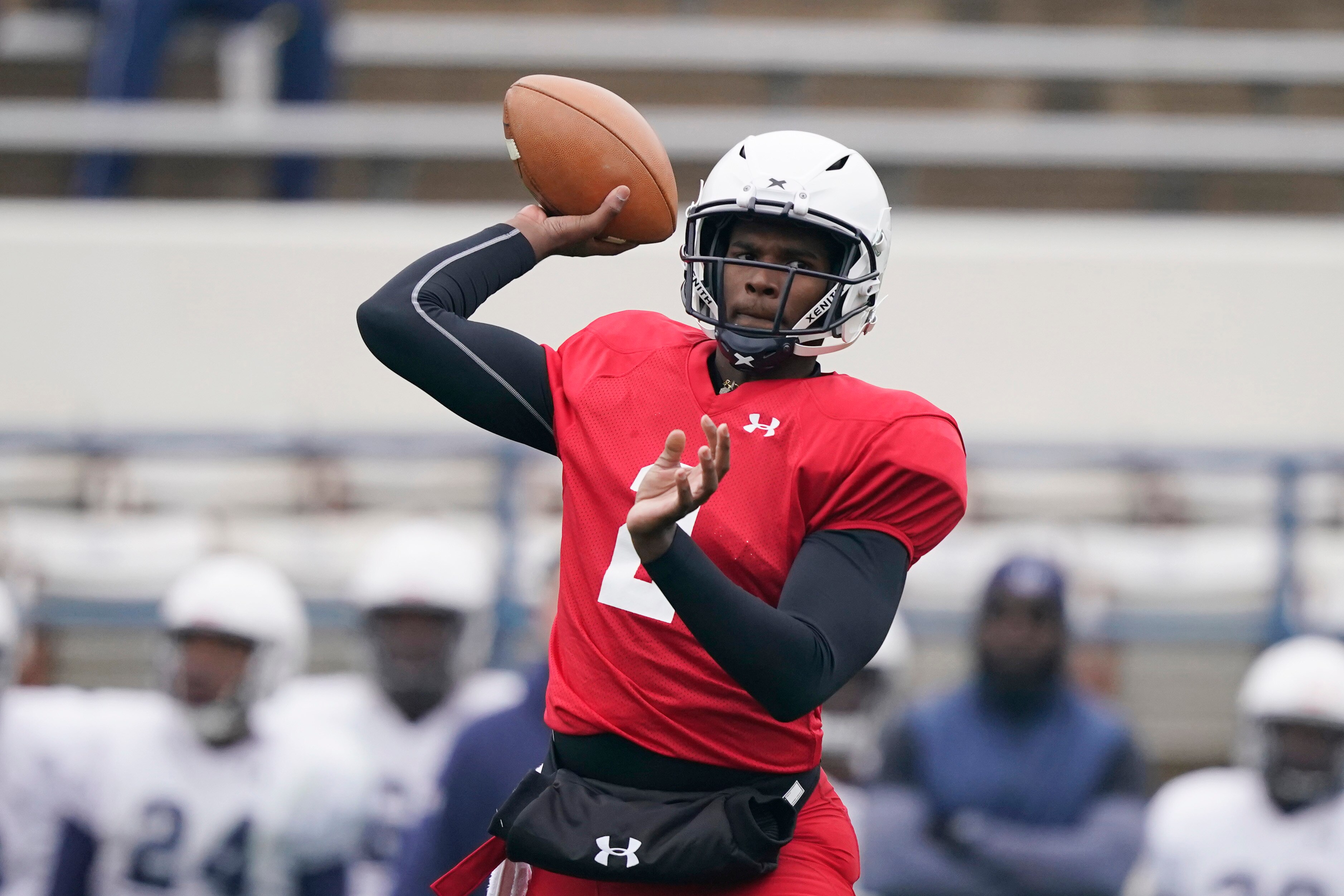 Jackson State QB Shedeur Sanders, Son of Deion, Signs NIL Deal with ...