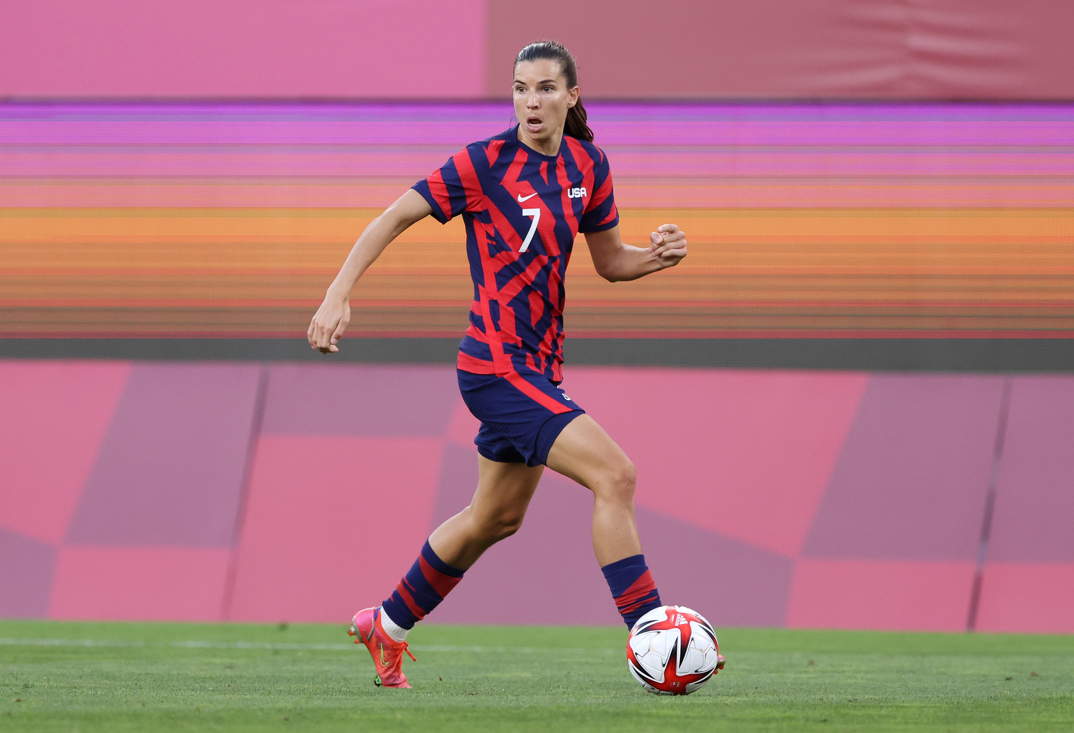 Tobin Heath Agrees to 2-Year Contract with Arsenal | News, Scores ...