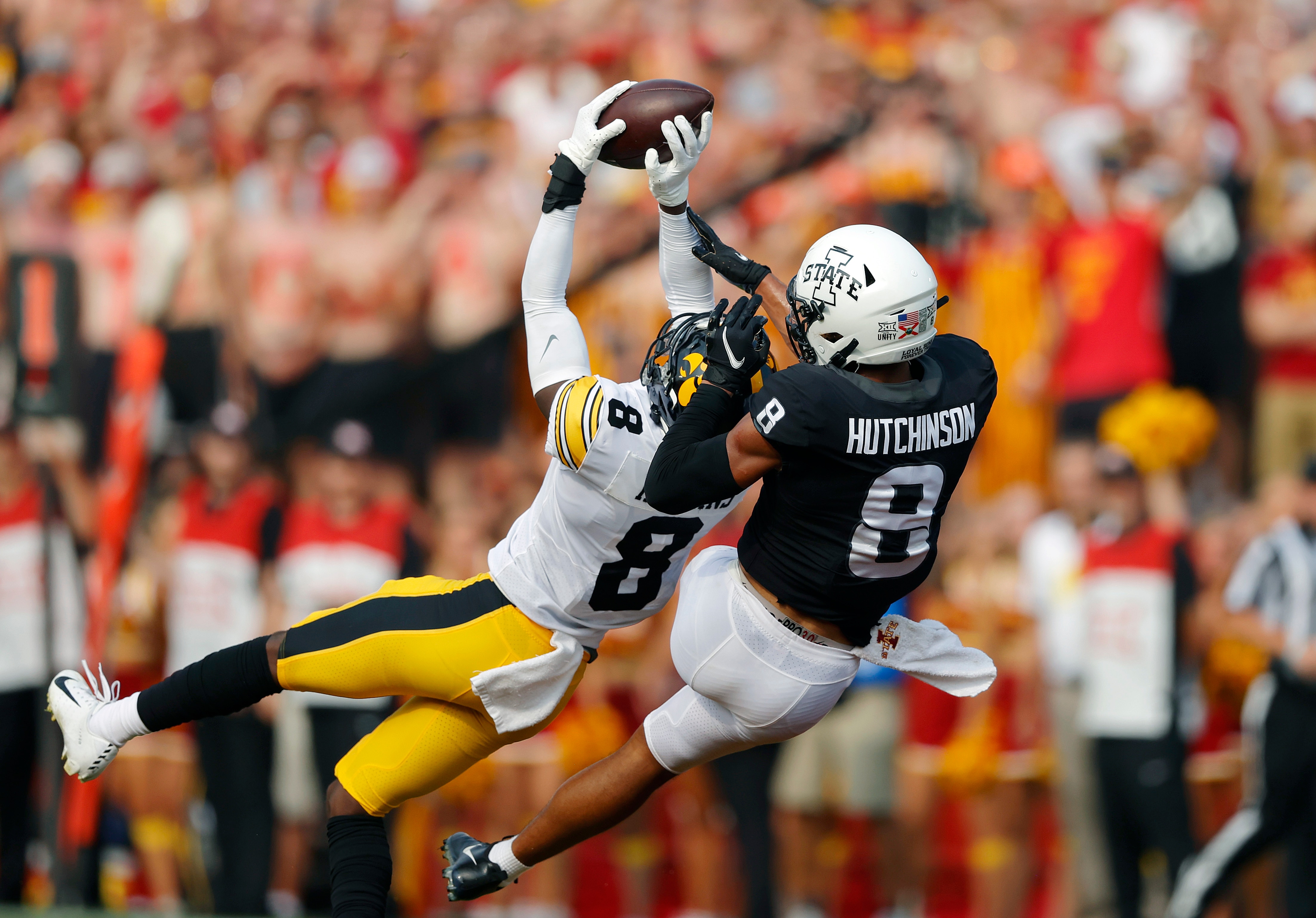 No. 10 Iowa Beats Brock Purdy, No. 9 Iowa State 27-17 in Rivalry ...