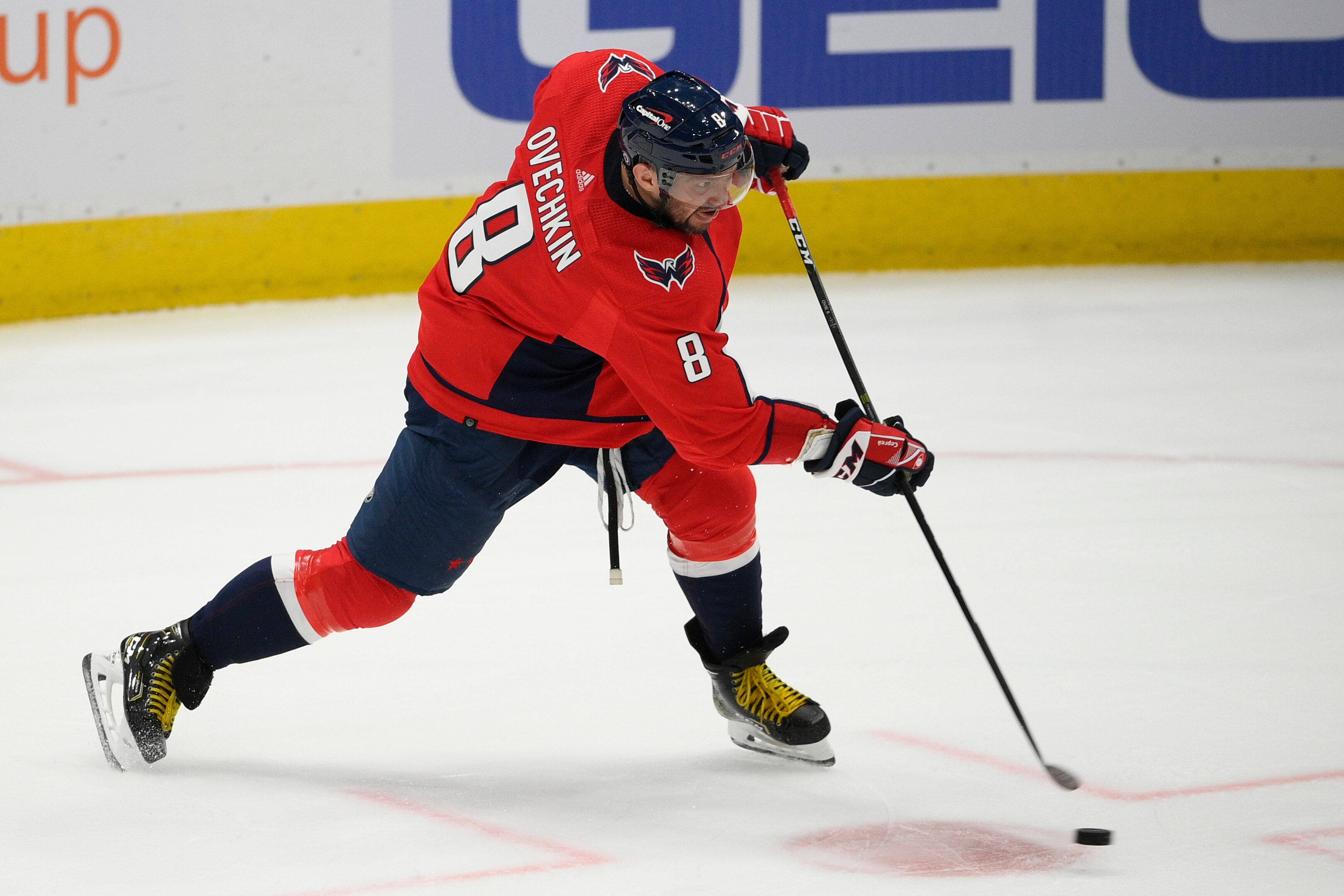 Capitals' Alex Ovechkin Passes Mark Messier for 5th on NHL's All-Time ...