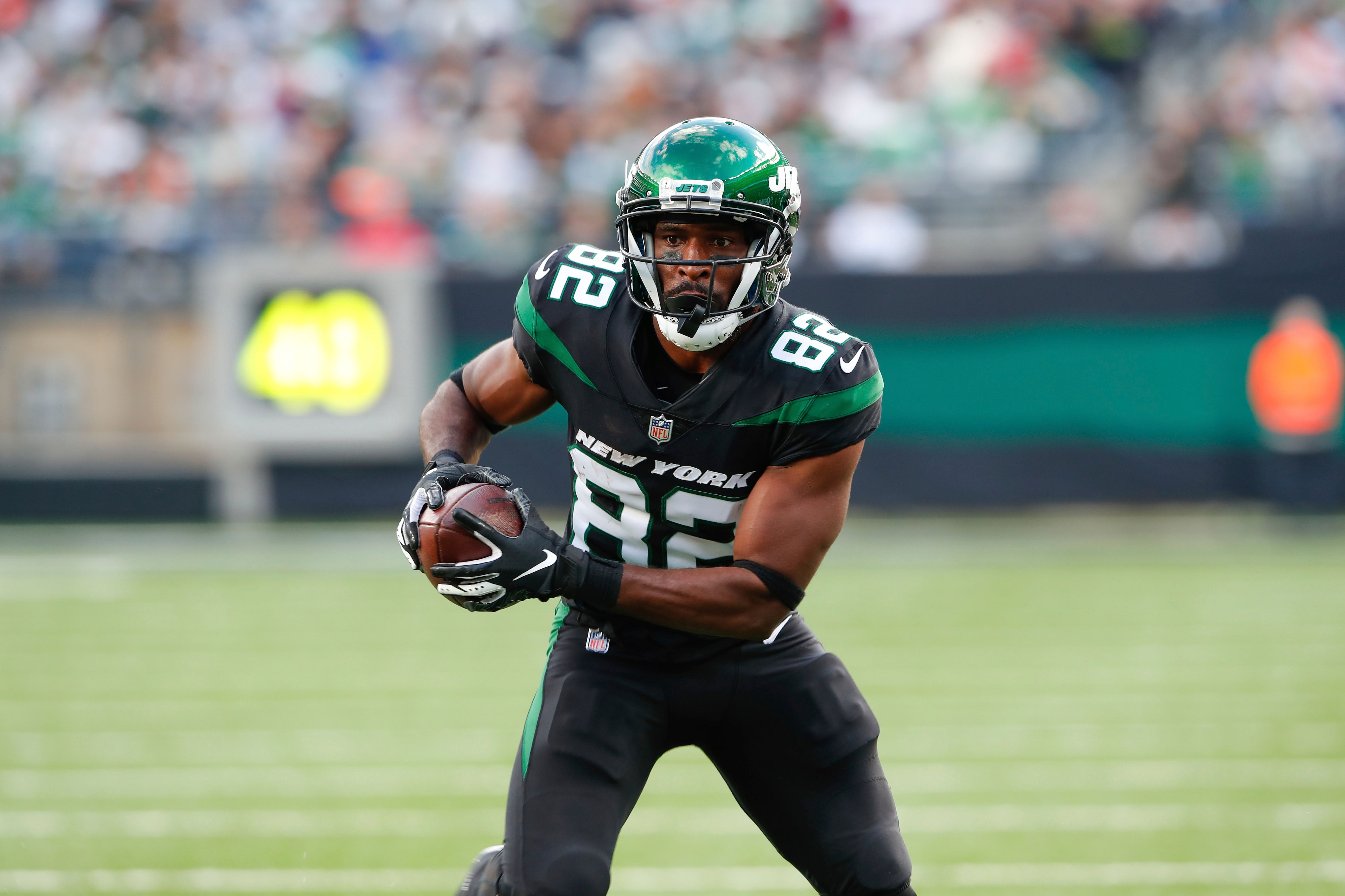 Jets Trade Rumors: Jamison Crowder, Denzel Mims Emerge as 'Hot Names ...