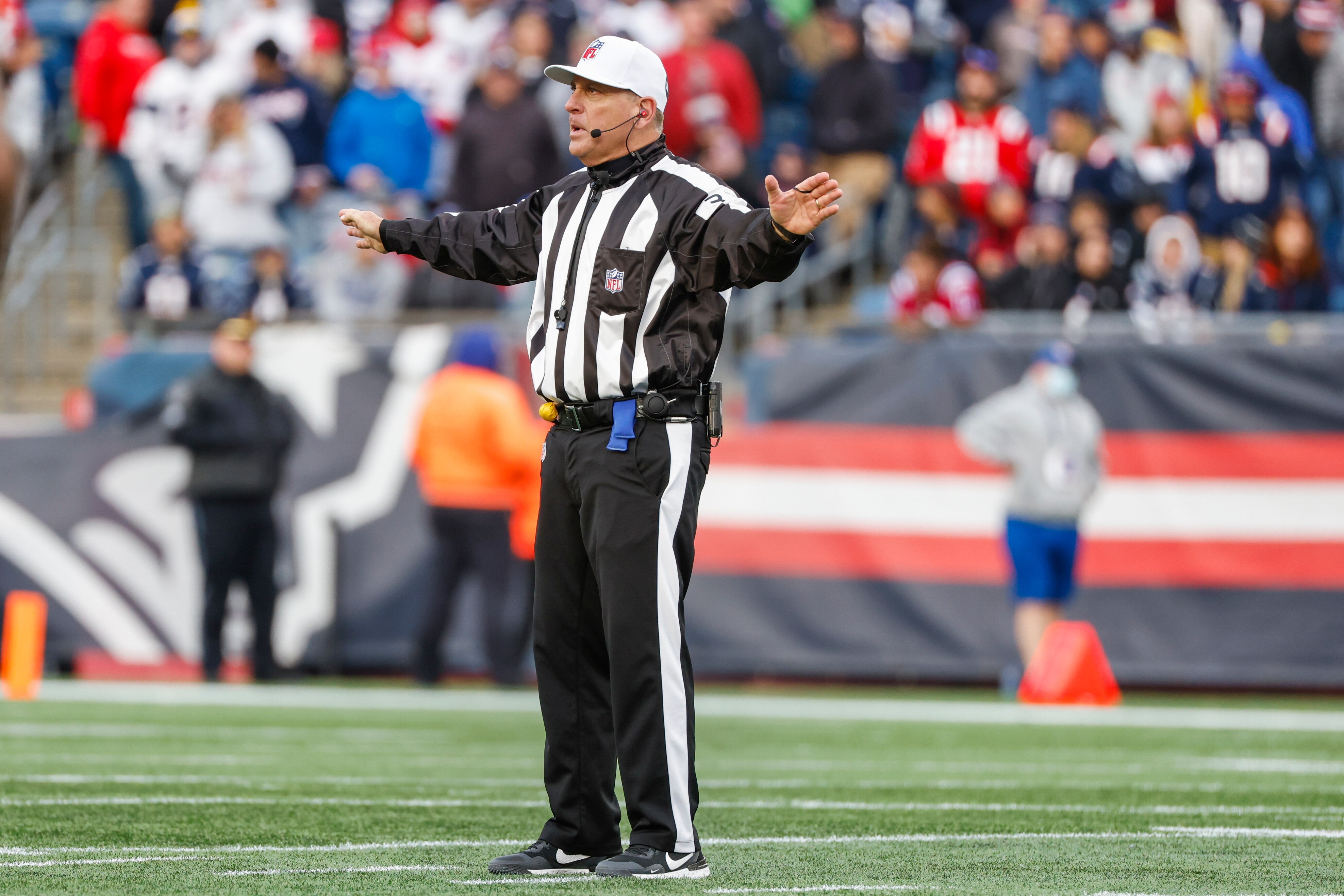 NFL Issues Memo to Discourage Taunting, Tells Players to 'Turn Away ...