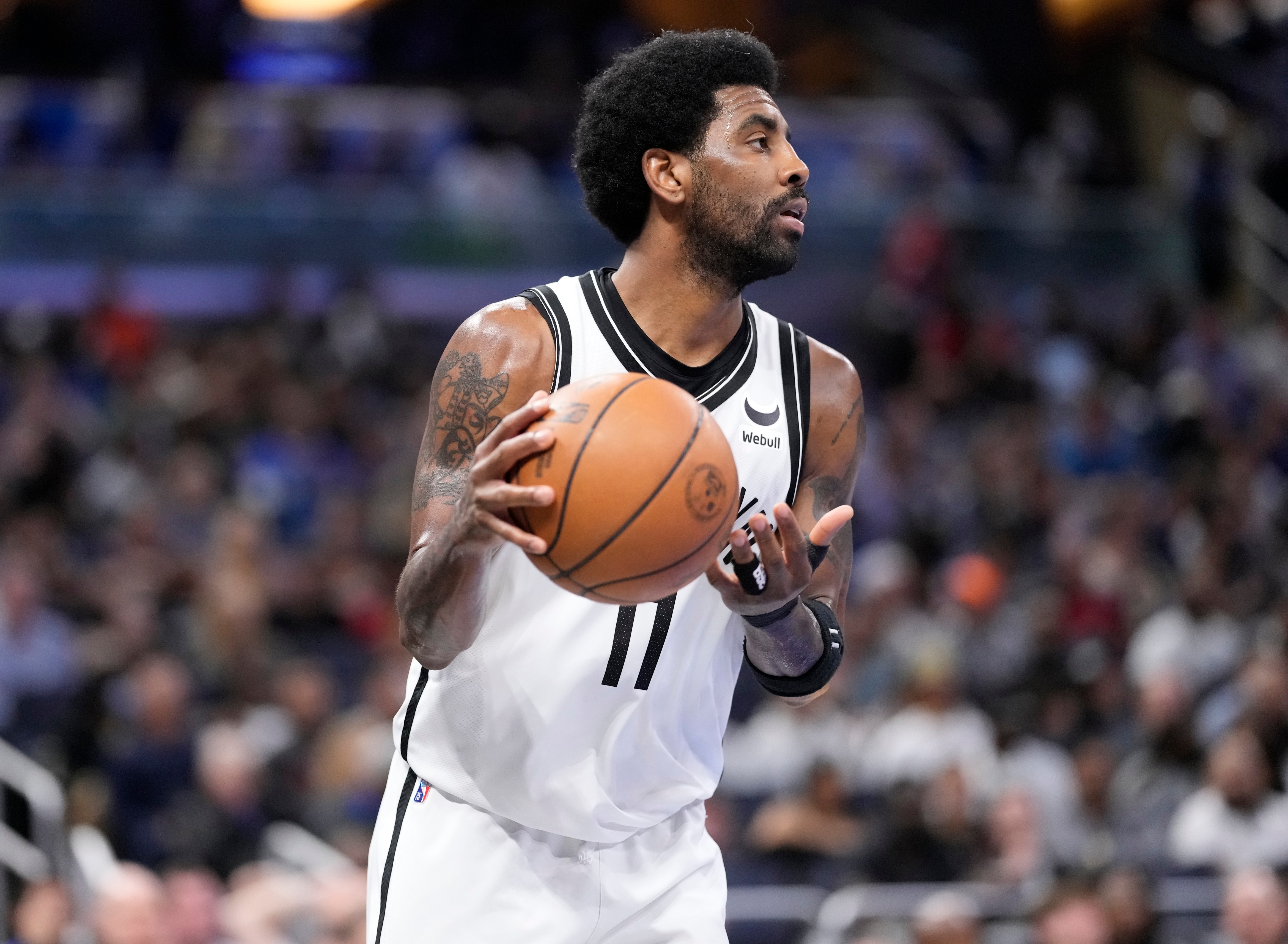 Report: NYC Mayor Expected to Lift COVID-19 Mandate Impacting Kyrie ...