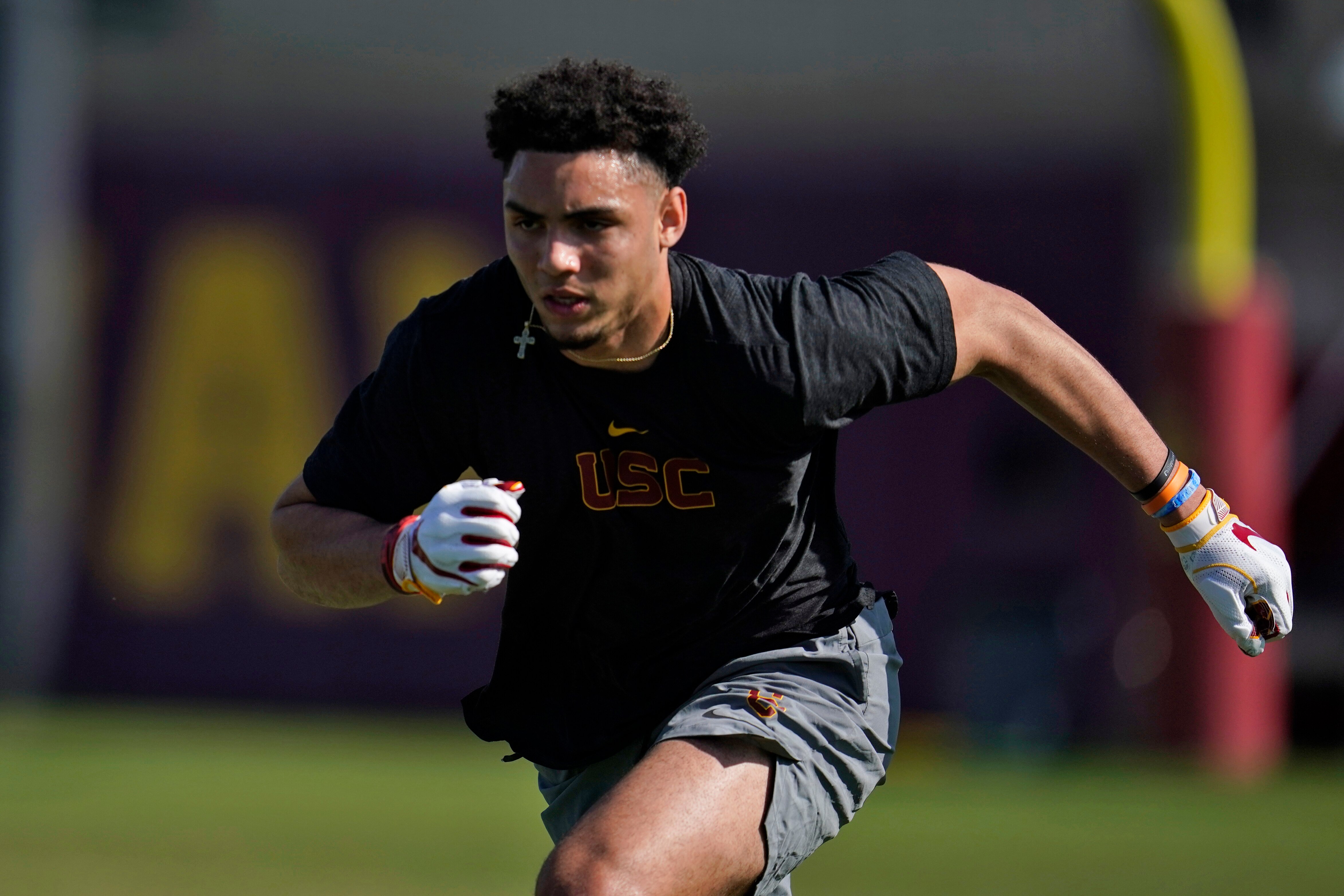 USC's Drake London Shows Off Route Running, Skips 40-Yard Dash at Pro ...