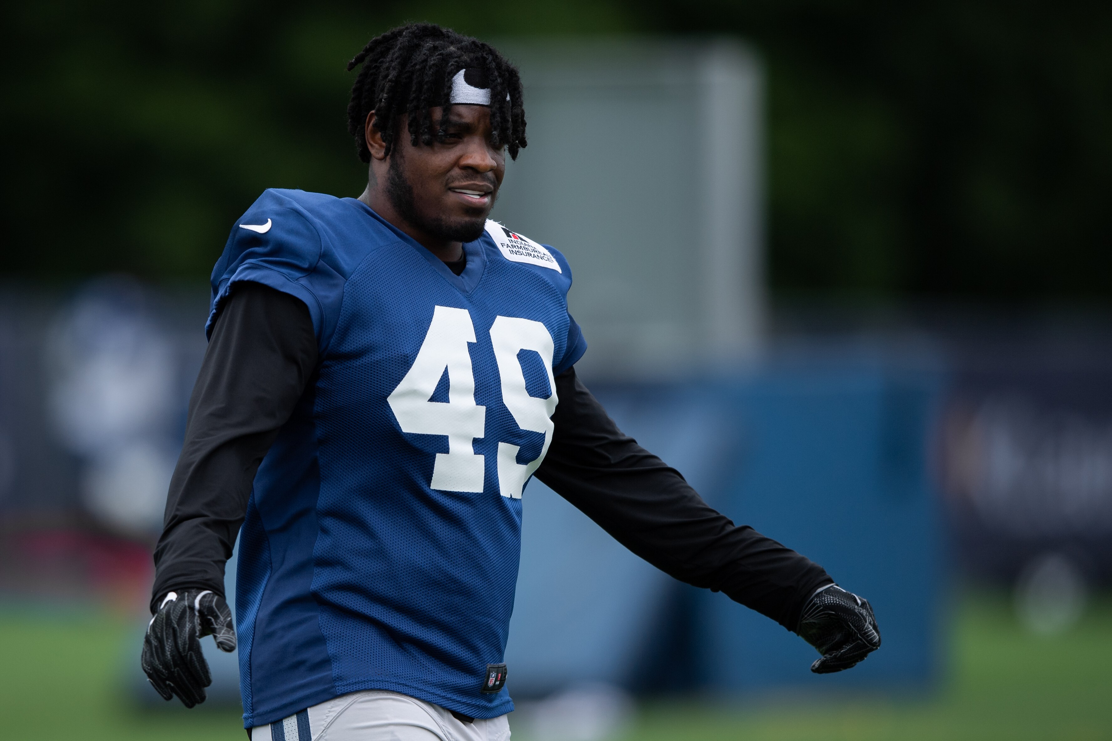 Bears LB Matt Adams Arrested on Misdemeanor Illegal Gun Possession ...