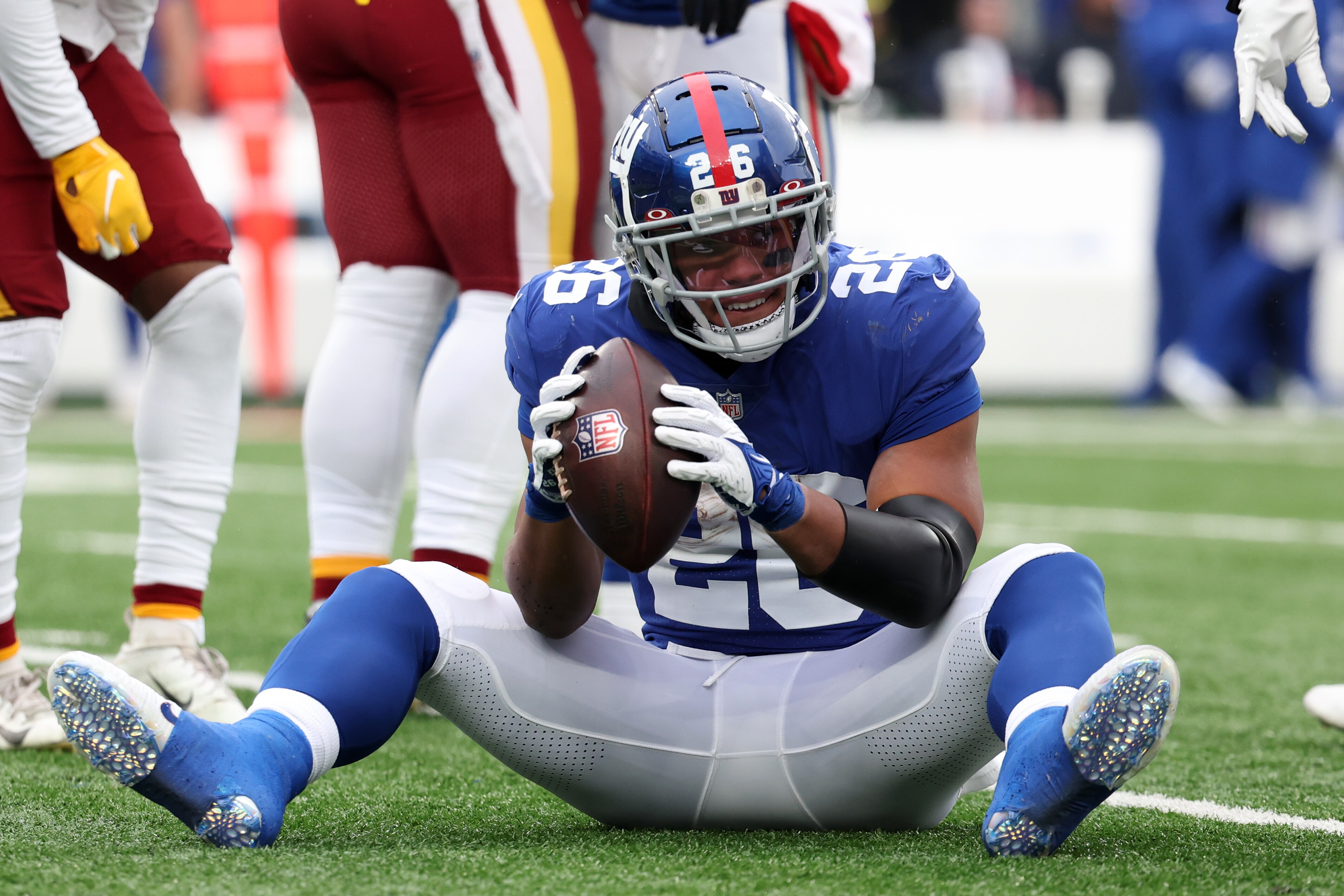 Nfl Coach Rips Giants Saquon Barkley He Still Doesn T Know How To