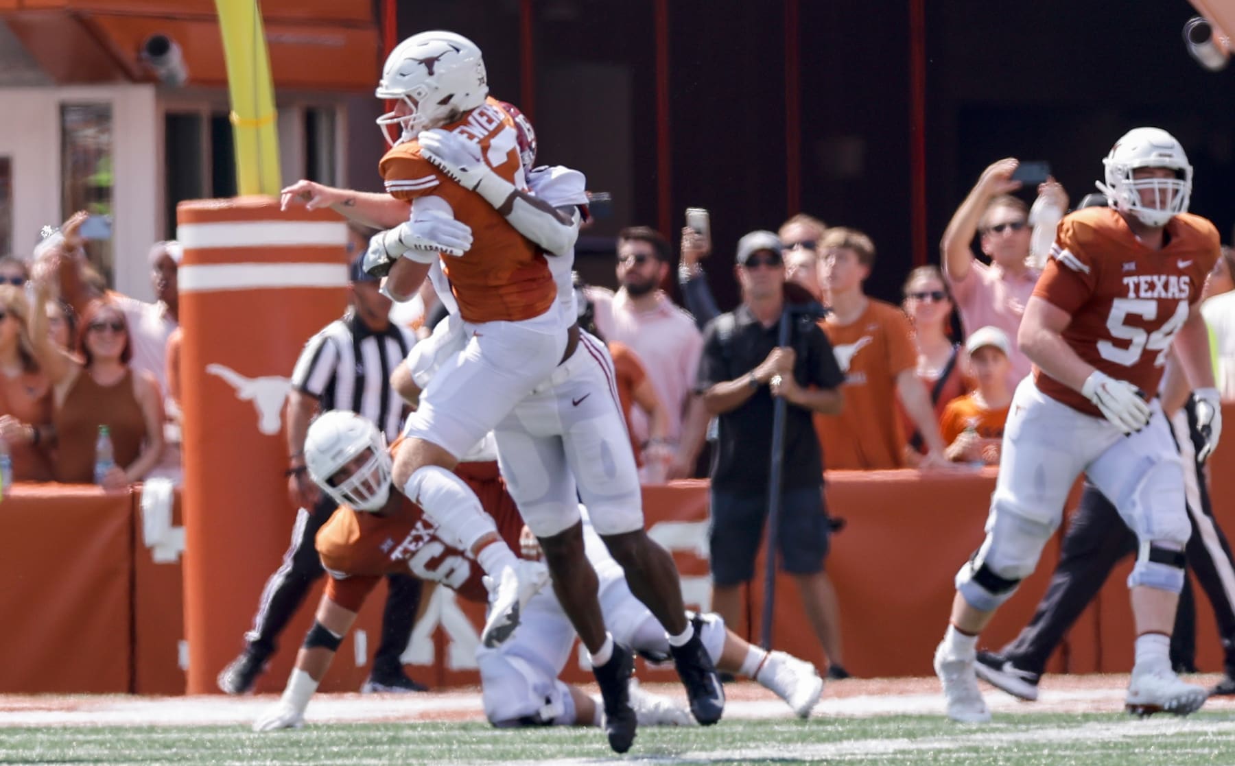 Drew Brees on Texas QB Quinn Ewers' Injury vs. Alabama: 'Shoot It Up' | News, Scores, Highlights ...