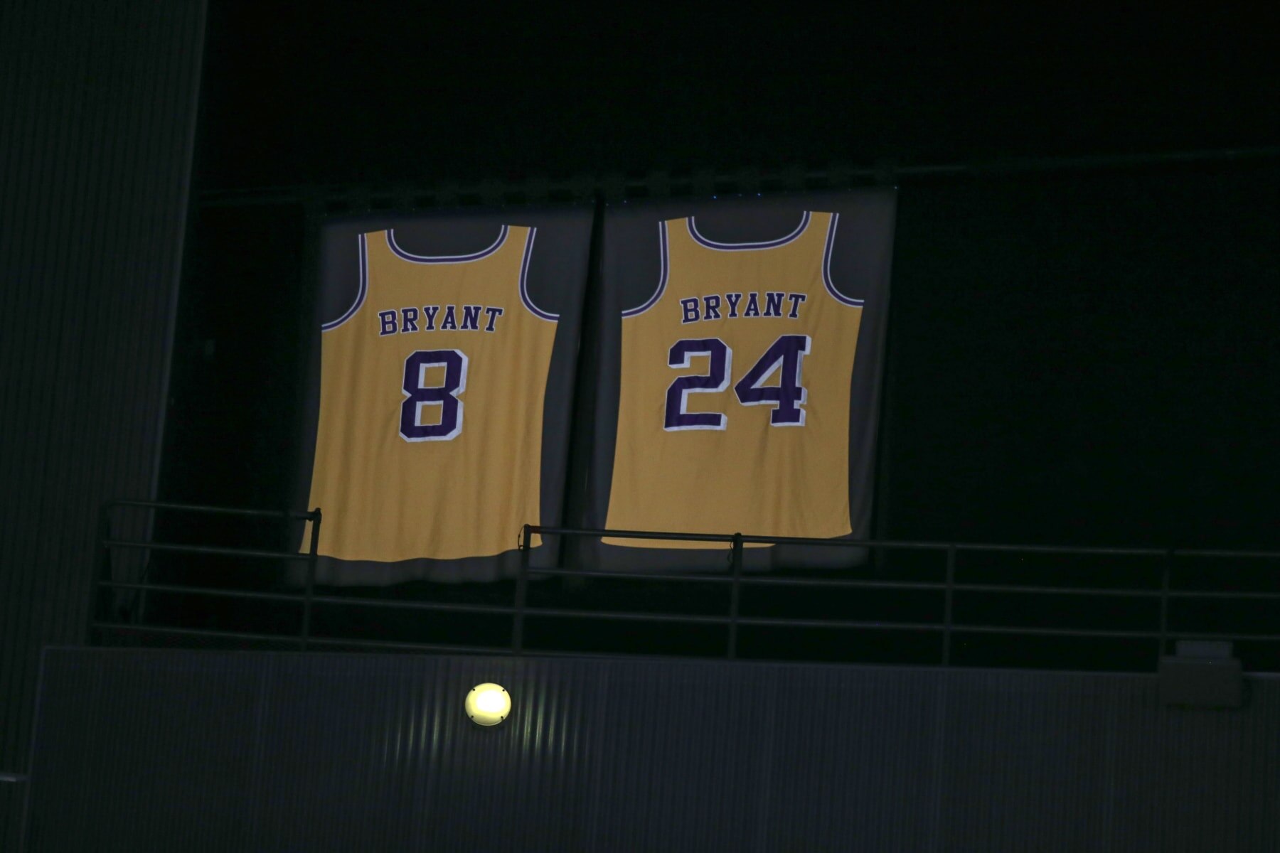 Family of Chris Chester Awarded Nearly $20M in Kobe Bryant Crash Photo ...