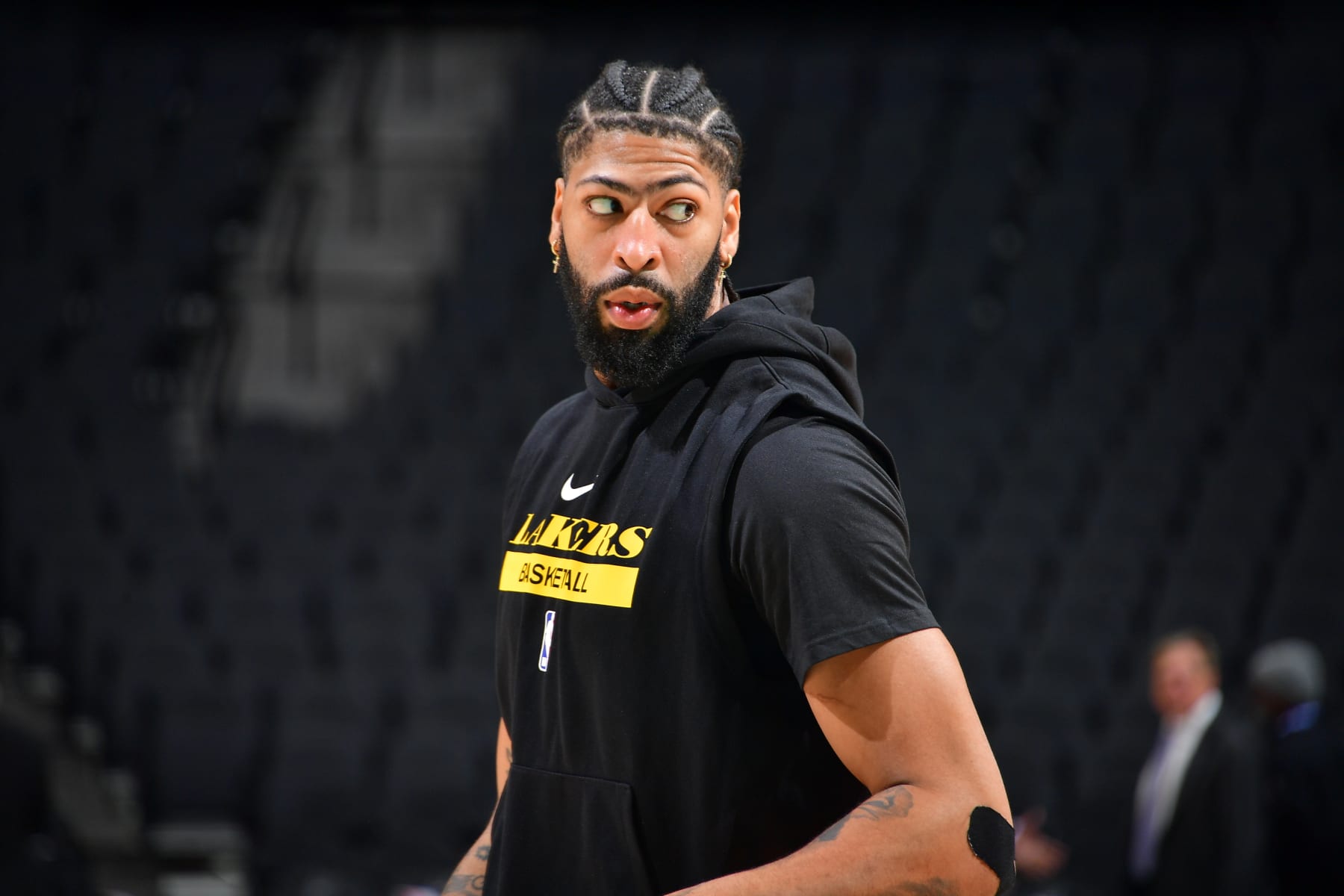 Lakers Rumors: Anthony Davis Expected to Play vs. Pacers amid Calf ...