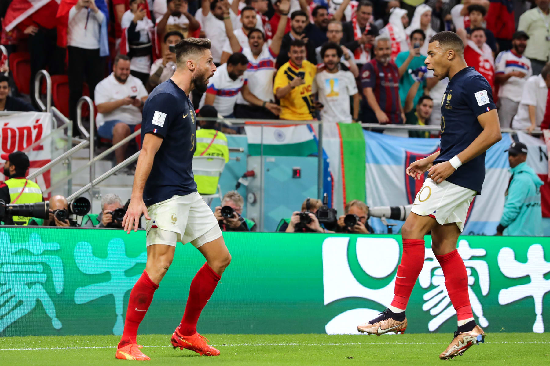 World Cup 2022 Scores: Sunday's Results and Monday's Round of 16 ...