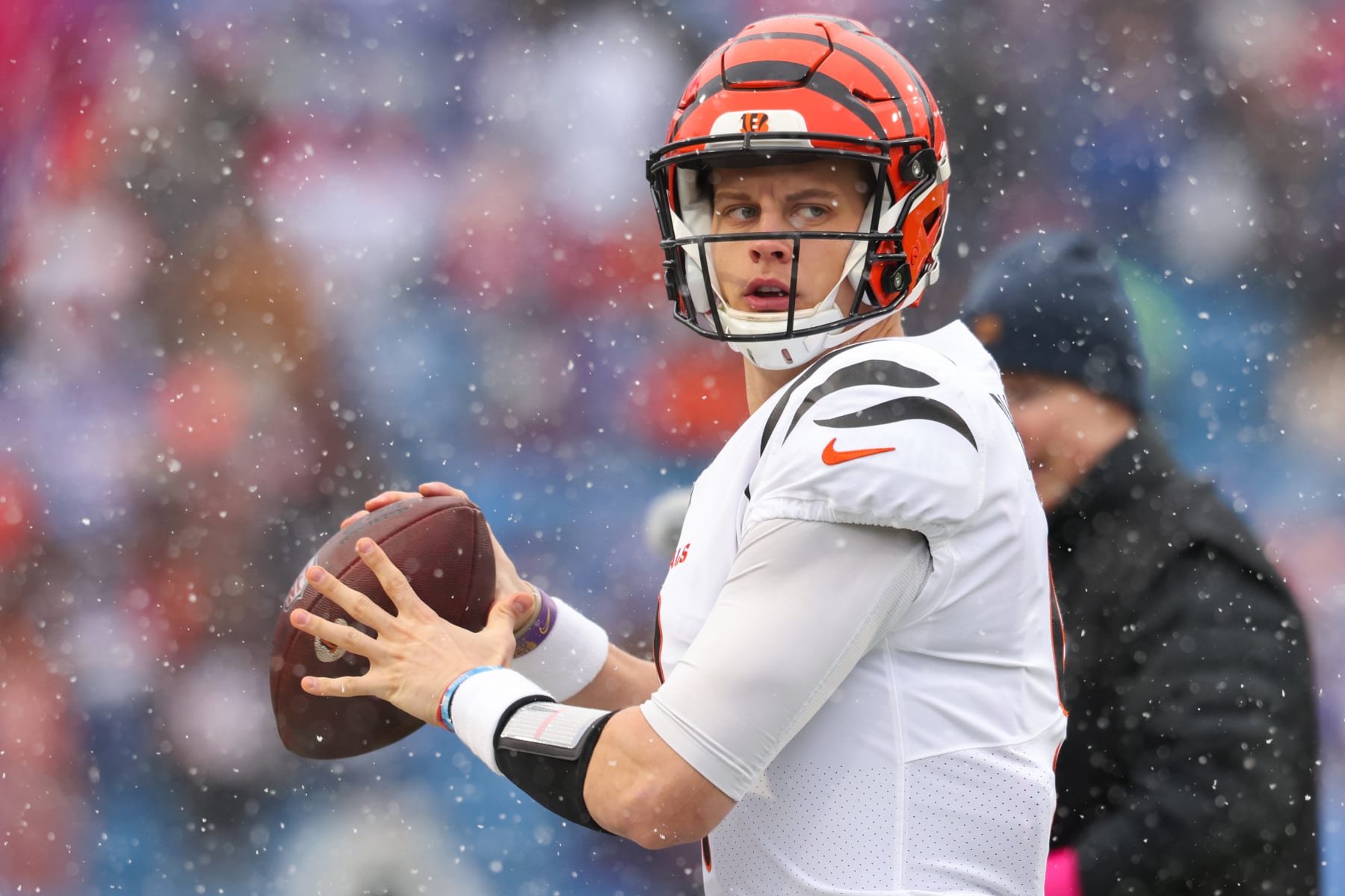 Rapoport: 'My Guess Is' Joe Burrow's Next Bengals Contract Resets NFL ...