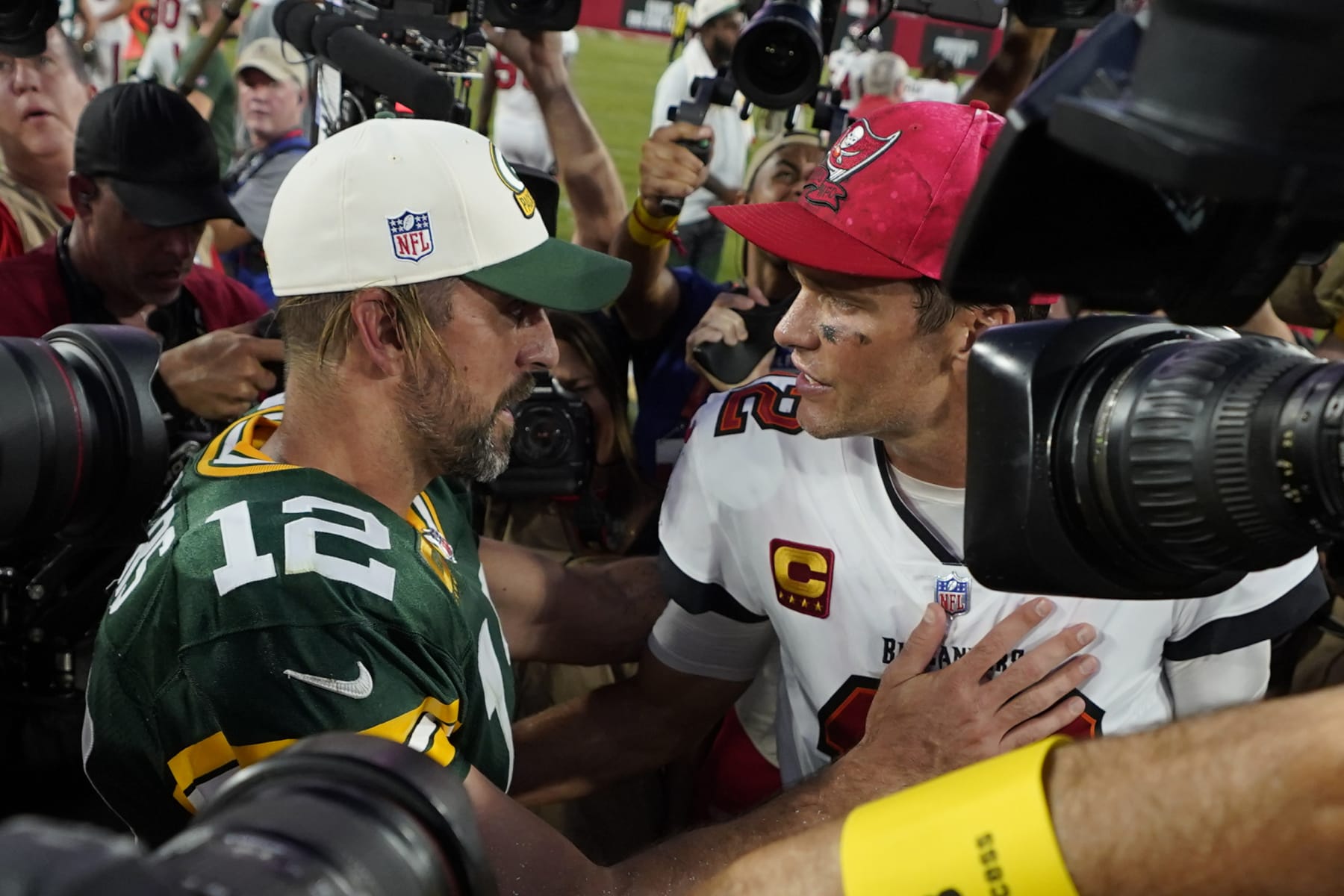Tom Brady on Aaron Rodgers' Packers, NFL Future: 'I Hope He Doesn't ...