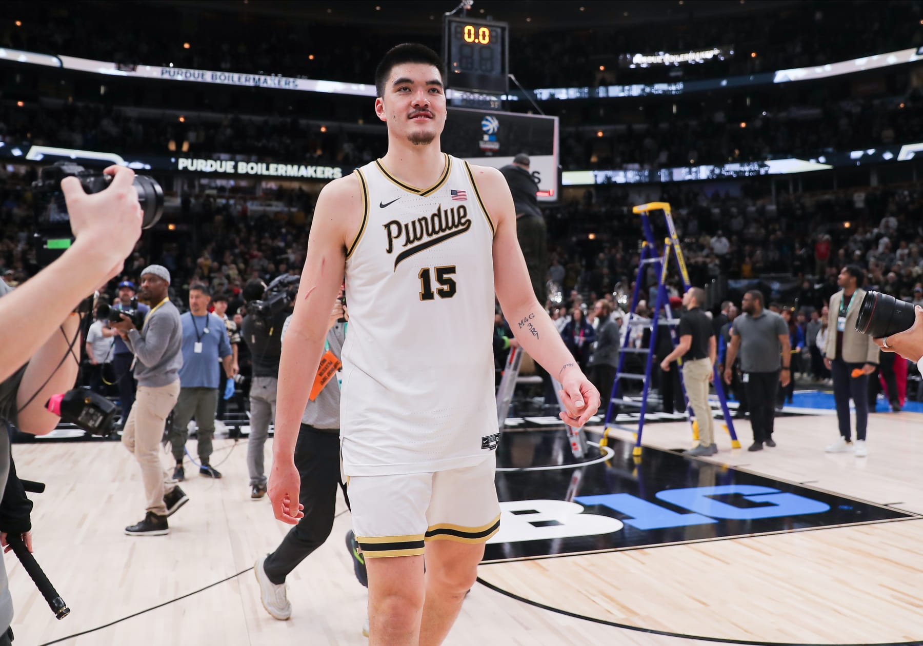 NCAA Tournament 2023: Early Predictions for Men's Sweet 16 Post ...