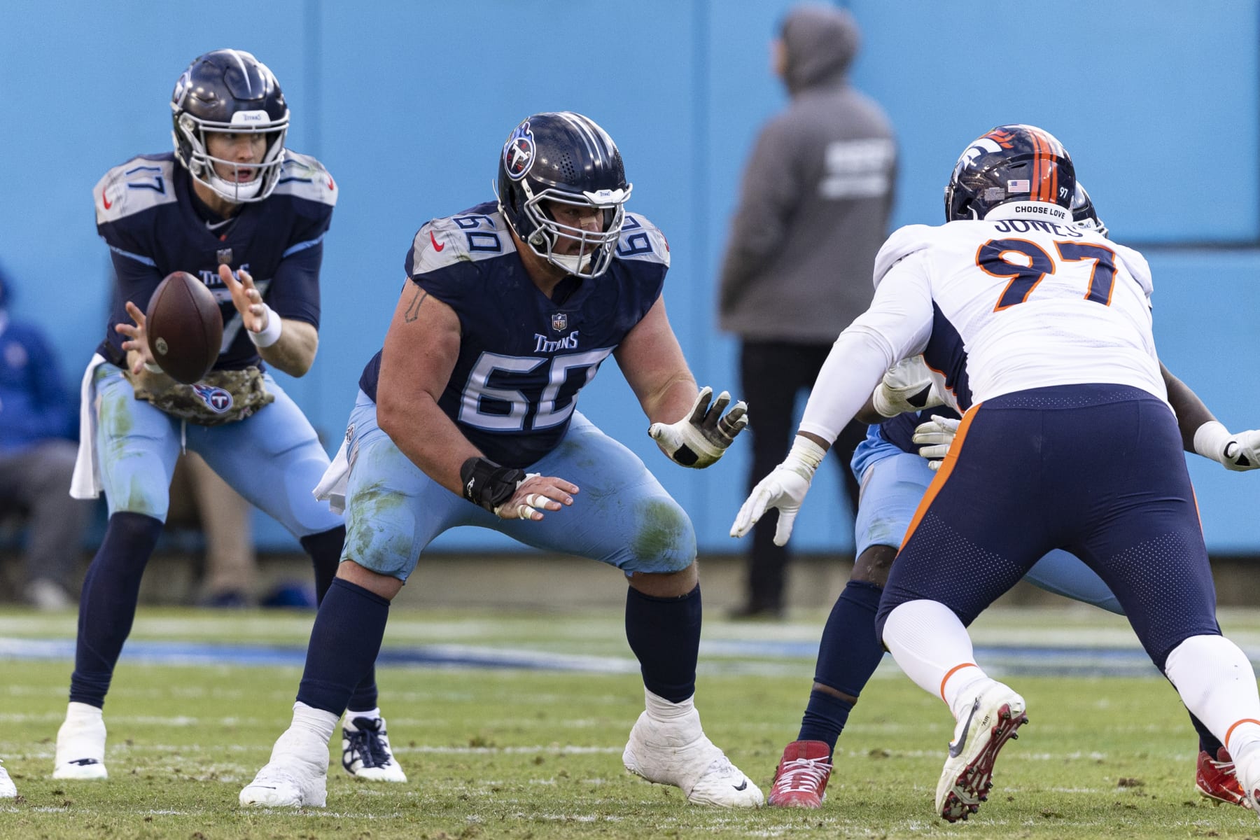 Jets Rumors: Ben Jones Linked After Titans Release amid Aaron Rodgers ...