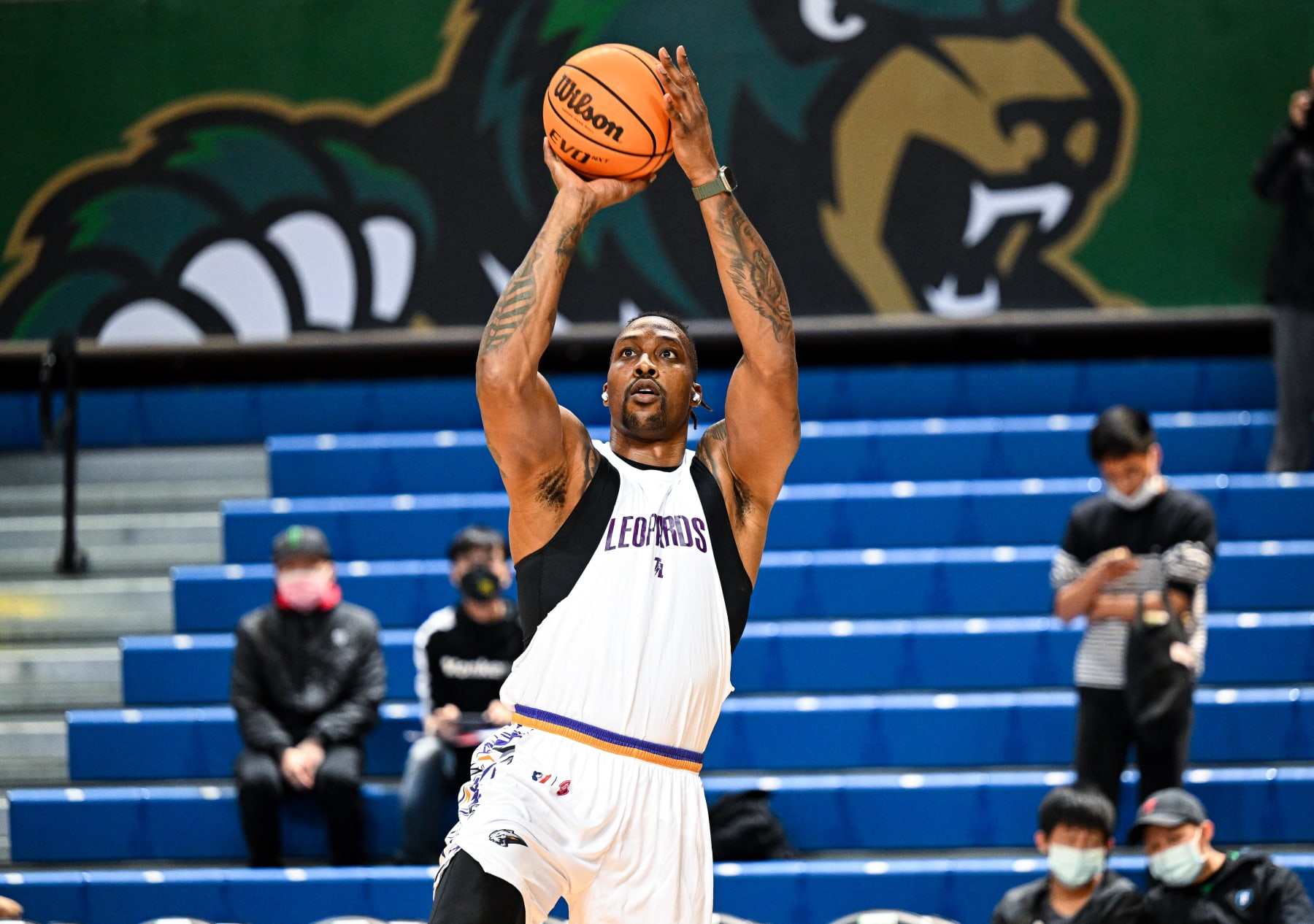 Dwight Howard Jokes James Harden Should 'Come to Taiwan' amid Rockets ...