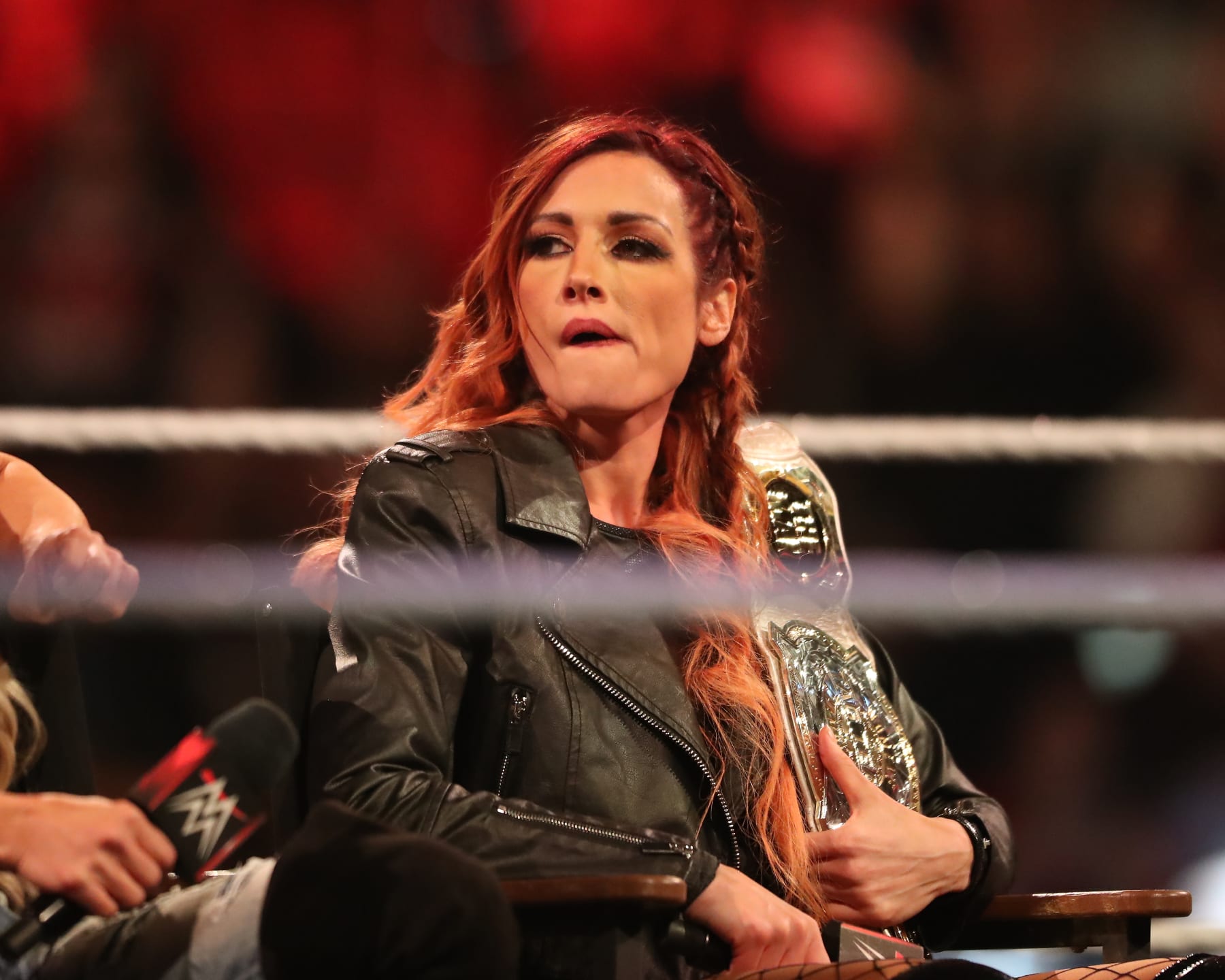 Becky Lynch Had Surgery to Remove Cyst; Eyes Trish Stratus for 2023 WWE ...