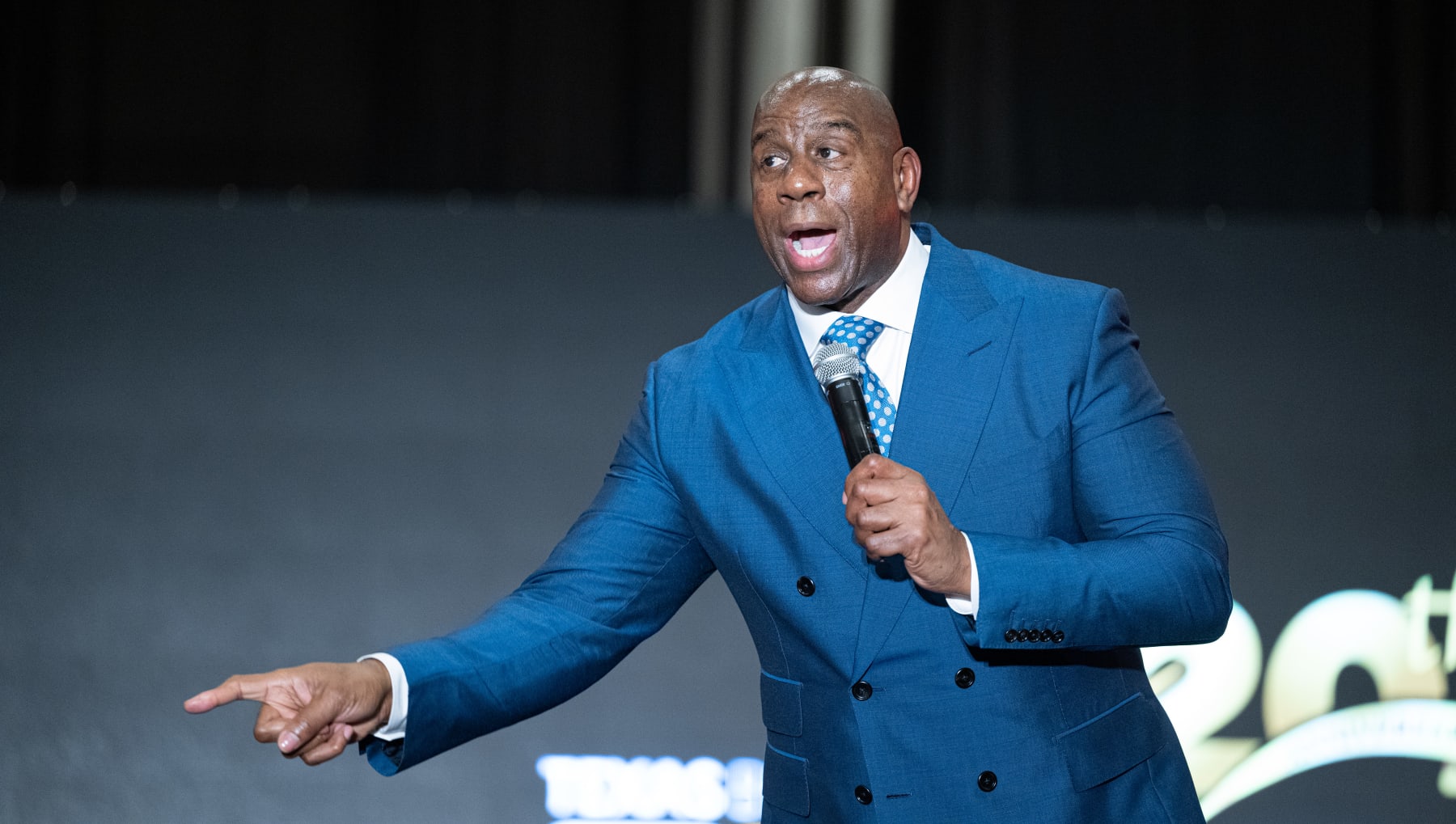 Lakers Legend Magic Johnson Responds to Steph Curry: Warriors Star Isn ...