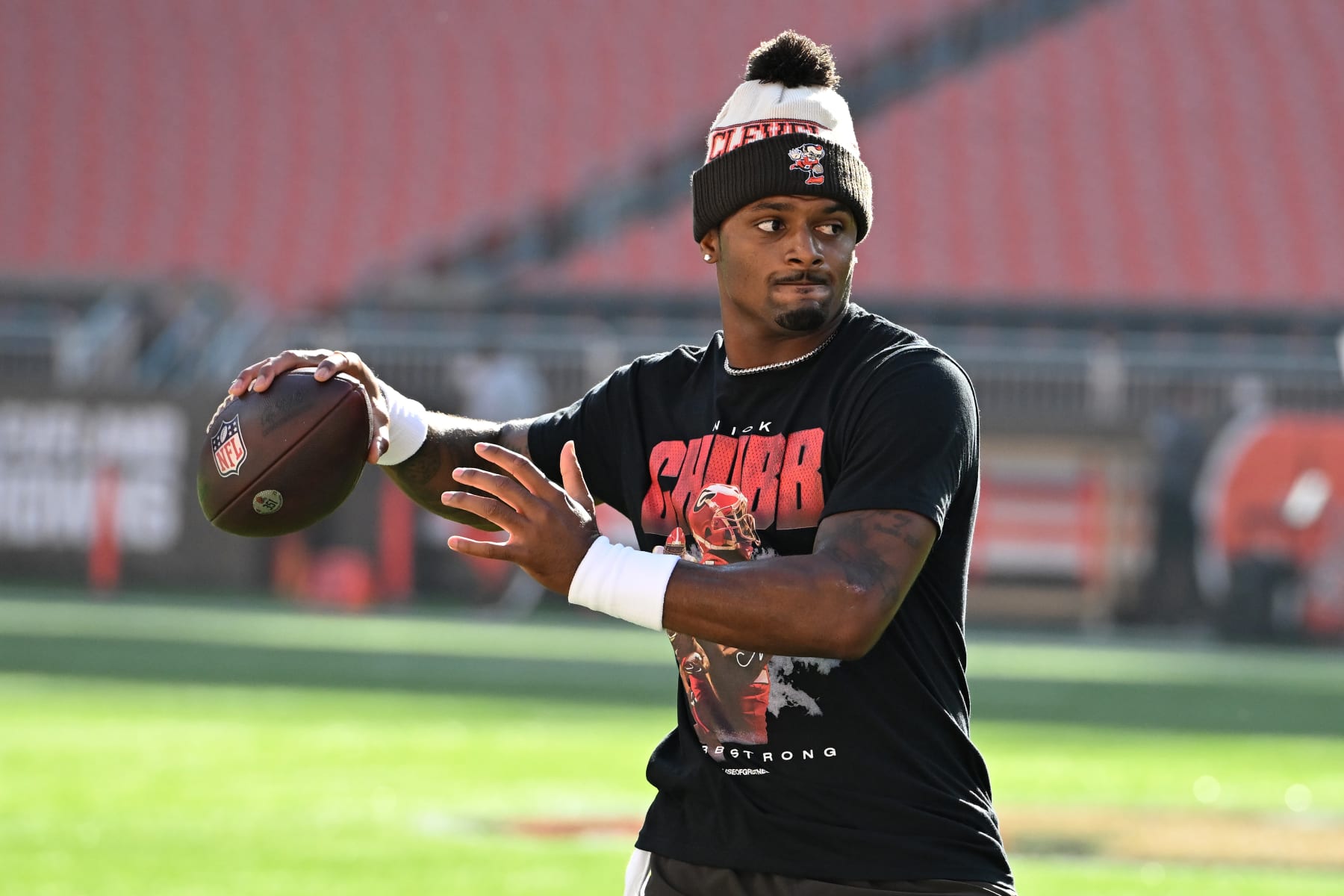 Report: Deshaun Watson Day-to-Day With Rotator Cuff Injury Ahead of ...