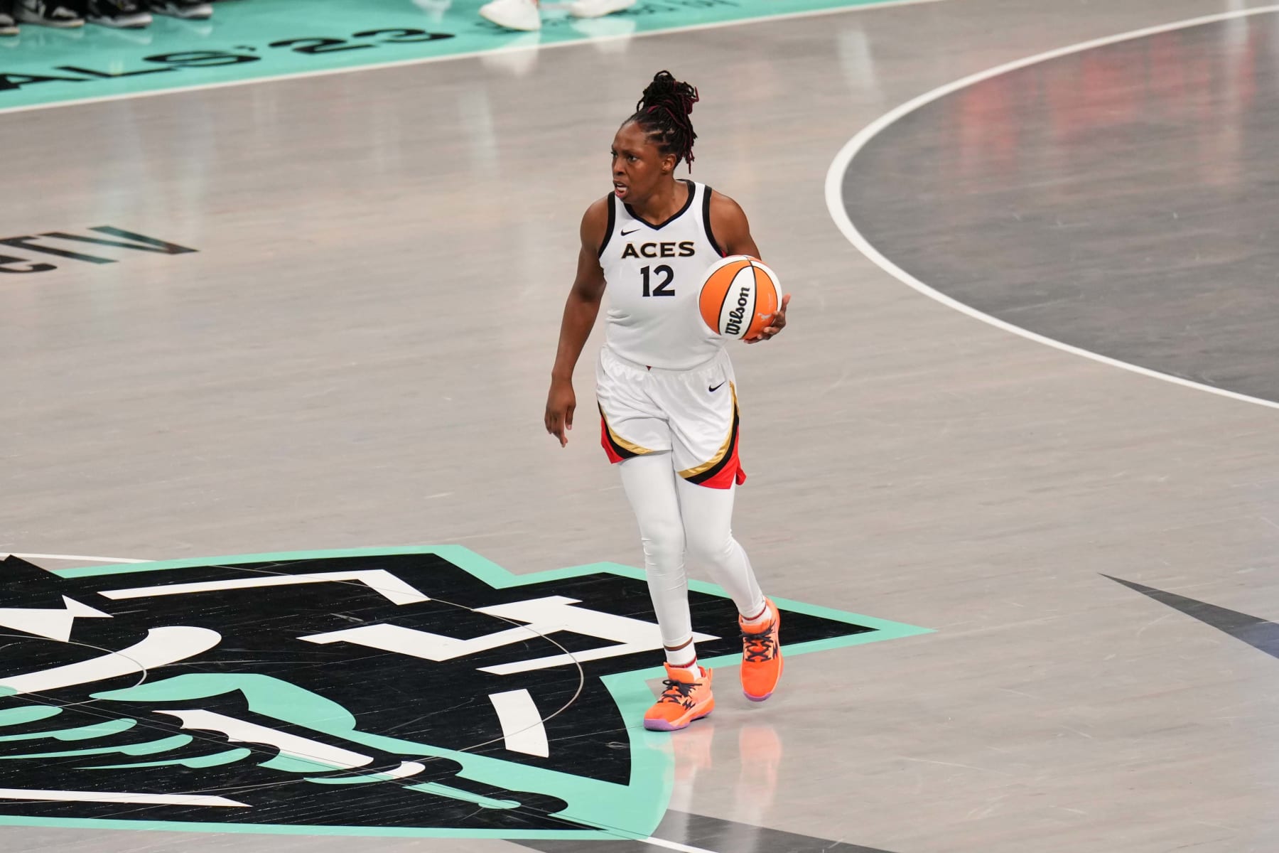 Aces' Chelsea Gray Won't Play in 2023 WNBA Finals Game 4 vs. Liberty ...