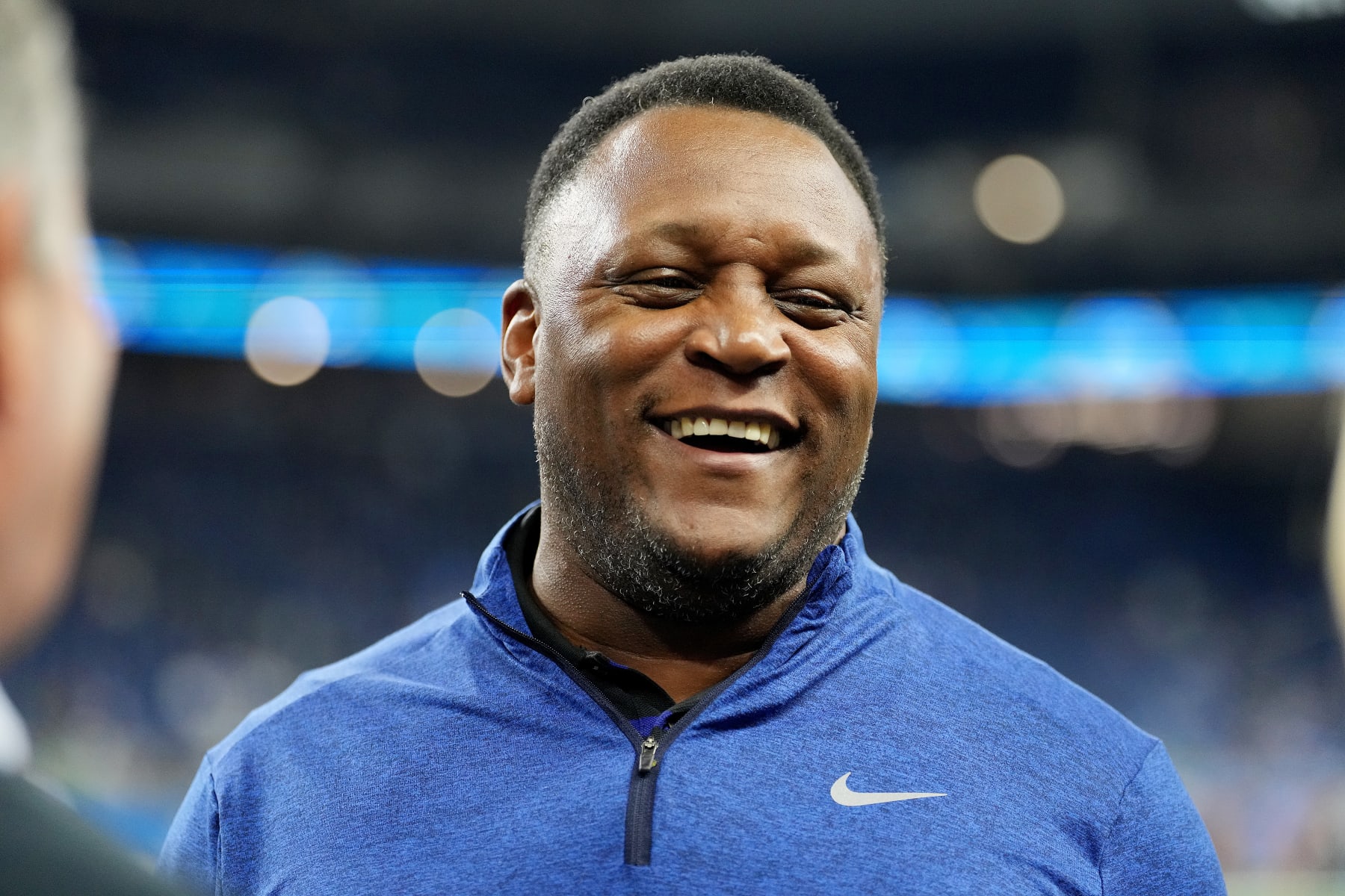 Lions Legend Barry Sanders Responds to Tom Brady Saying NFL Has 'a Lot of Mediocrity' | News ...
