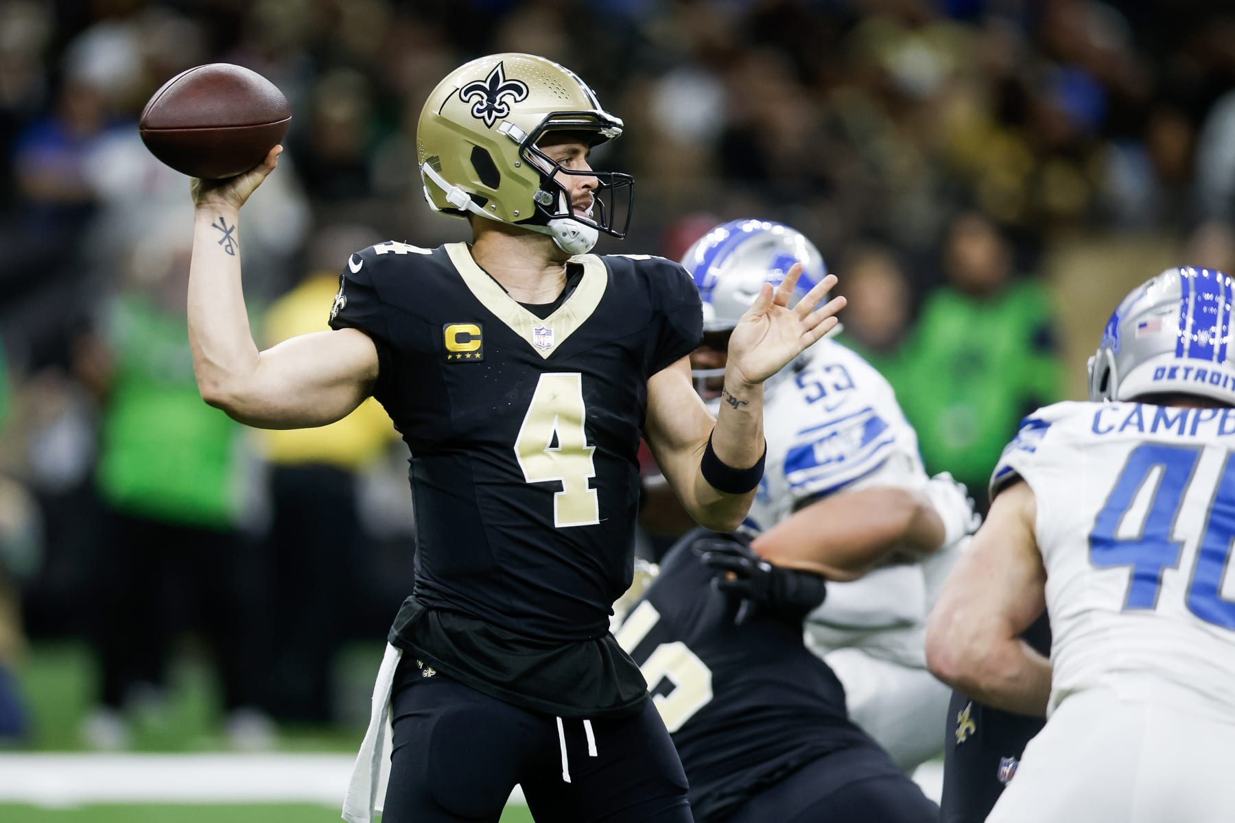 Saints' Derek Carr Placed in Concussion Protocol After Week 13 Loss to ...