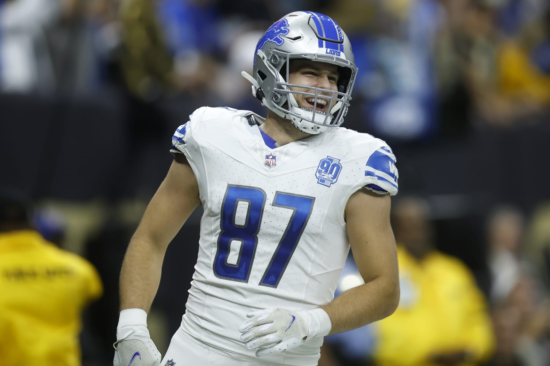 Nfl Week 14 Odds Best Picks To Bet On Sundays Schedule News Scores