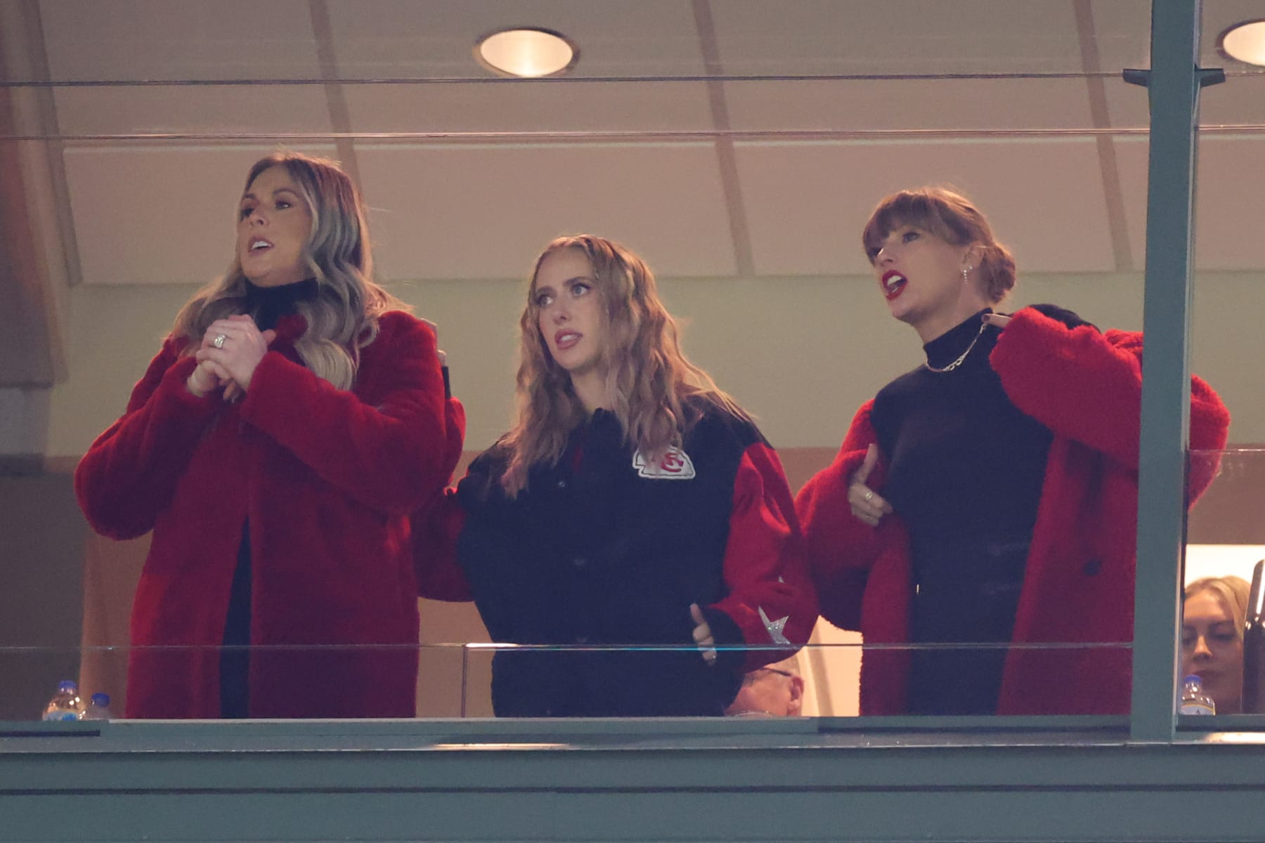 Video: Chiefs' Patrick Mahomes' Wife Brittany Shades 'MVP' Ref After ...