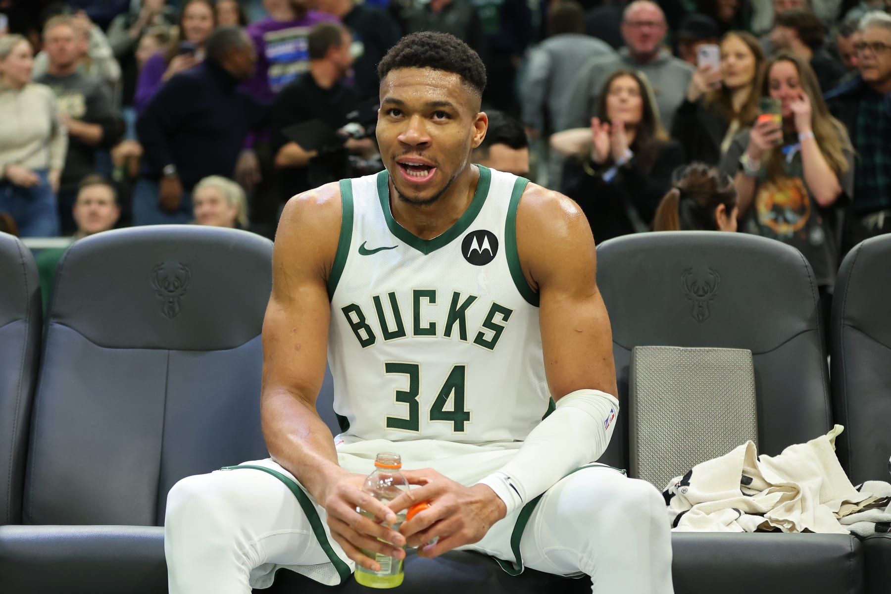 Giannis Talks 'Unfortunate' Game-Ball Incident After Scoring 64 for ...