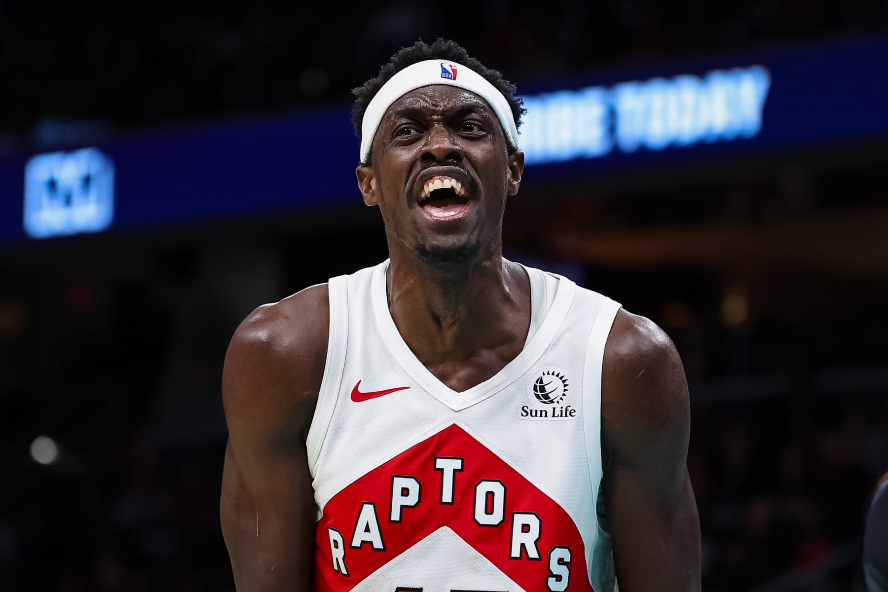 Report: Raptors' Pascal Siakam Unlikely to Sign Contract If Traded ...