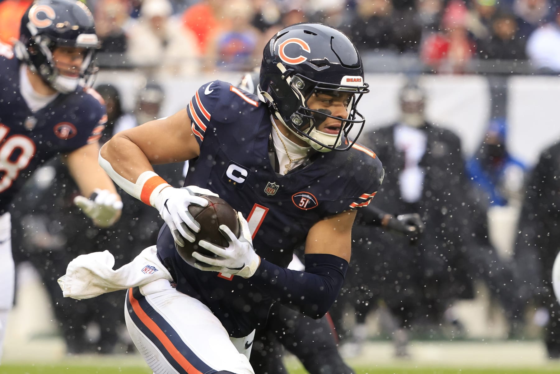 Bears' Justin Fields Criticized by Insiders for 'Delayed Vision' and ...