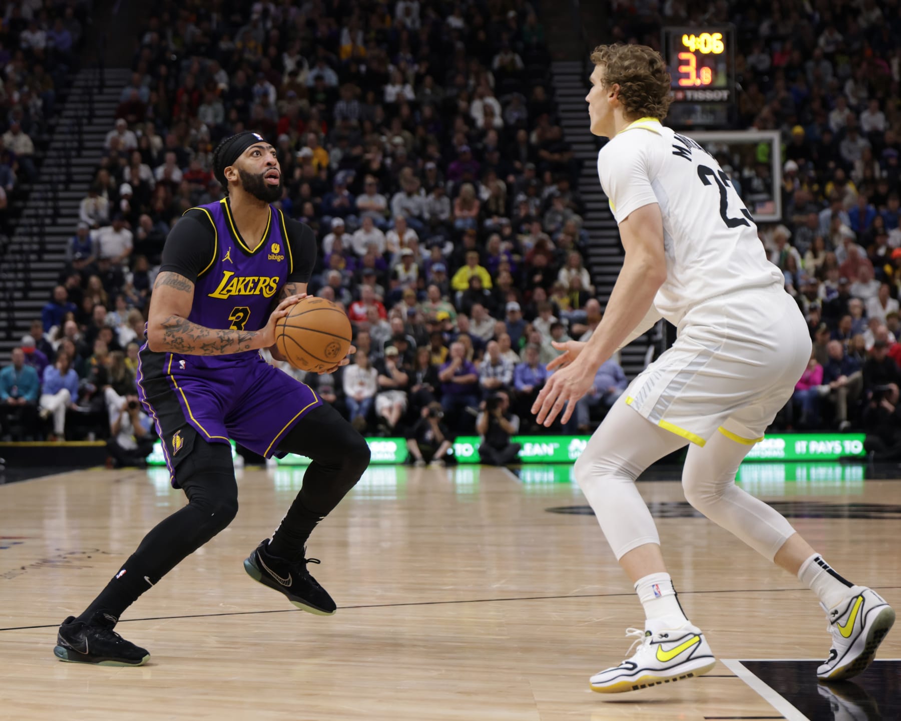 Anthony Davis' Shooting Slammed by Fans as Lakers Lose to Jazz Without ...