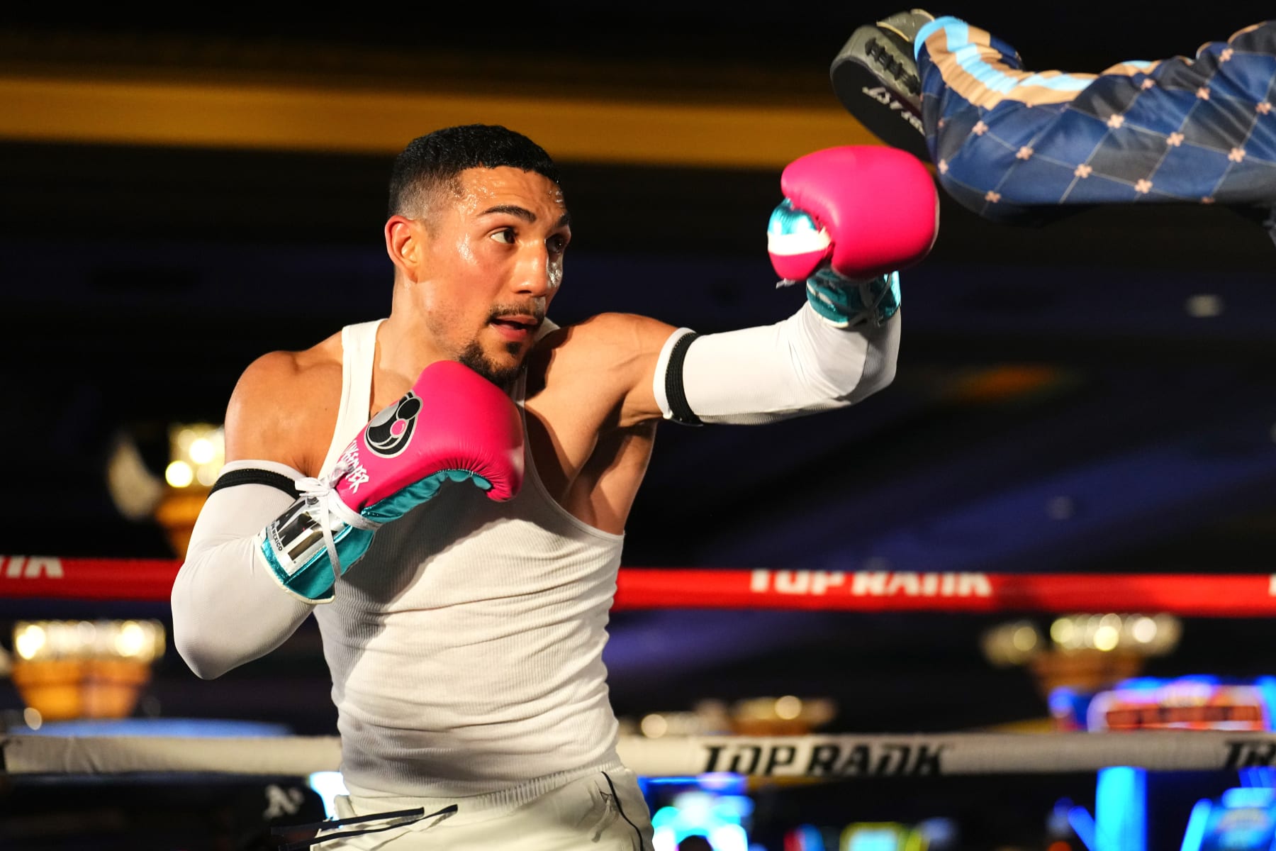 Teofimo Lopez Jr. vs. Jamaine Ortiz: Fight Odds, Live Stream, Predictions | News, Scores ...