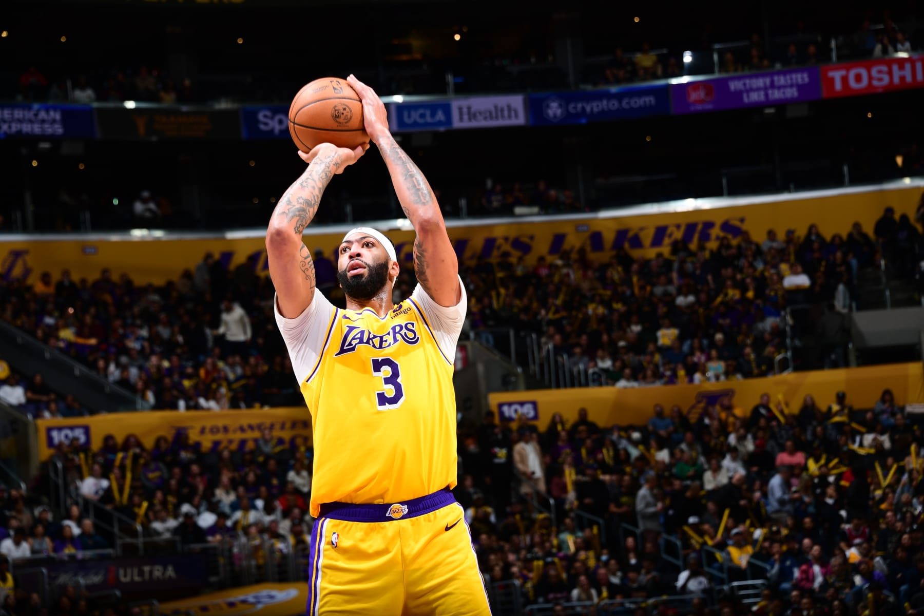 Anthony Davis Hyped as DPOY by NBA Fans After LeBron James, Lakers Crush Pistons | News, Scores ...