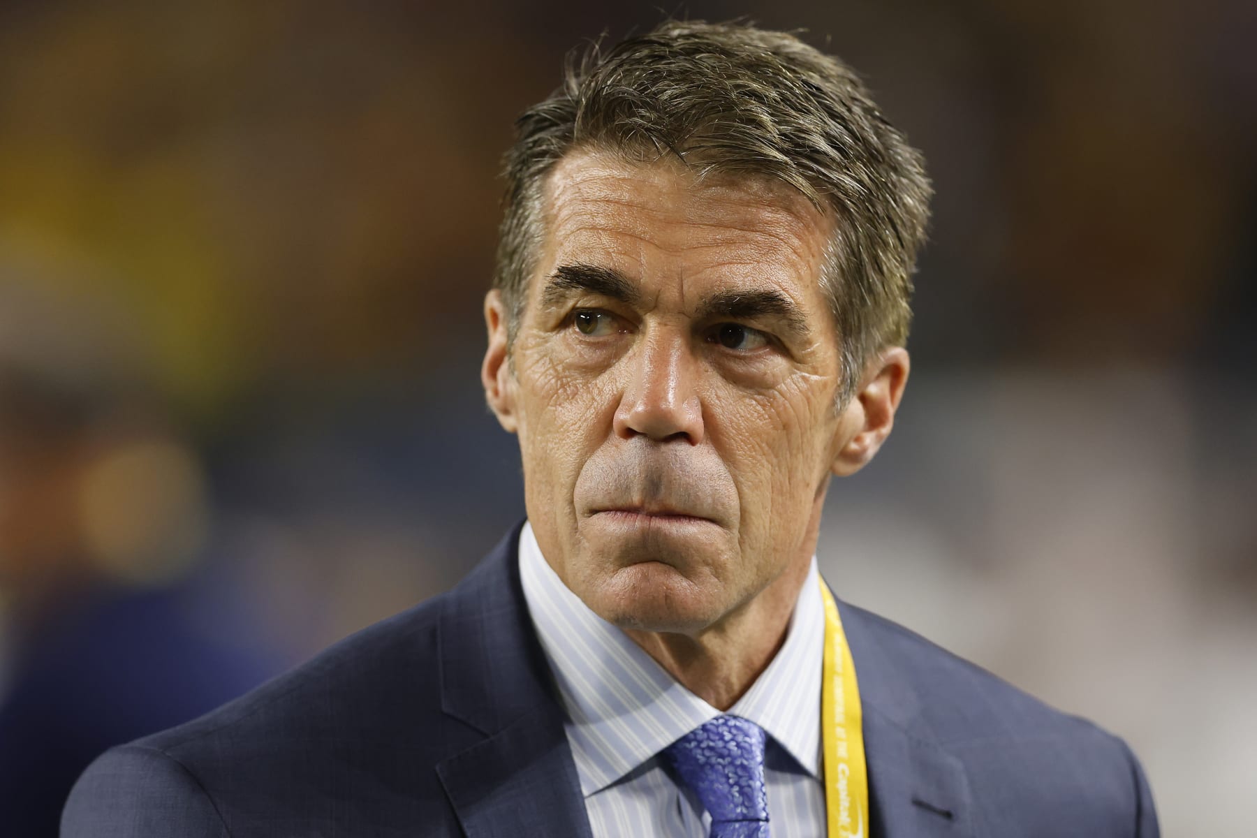 Video: Chris Fowler Discusses EA Sports College Football 25 Commentary Details | News, Scores ...