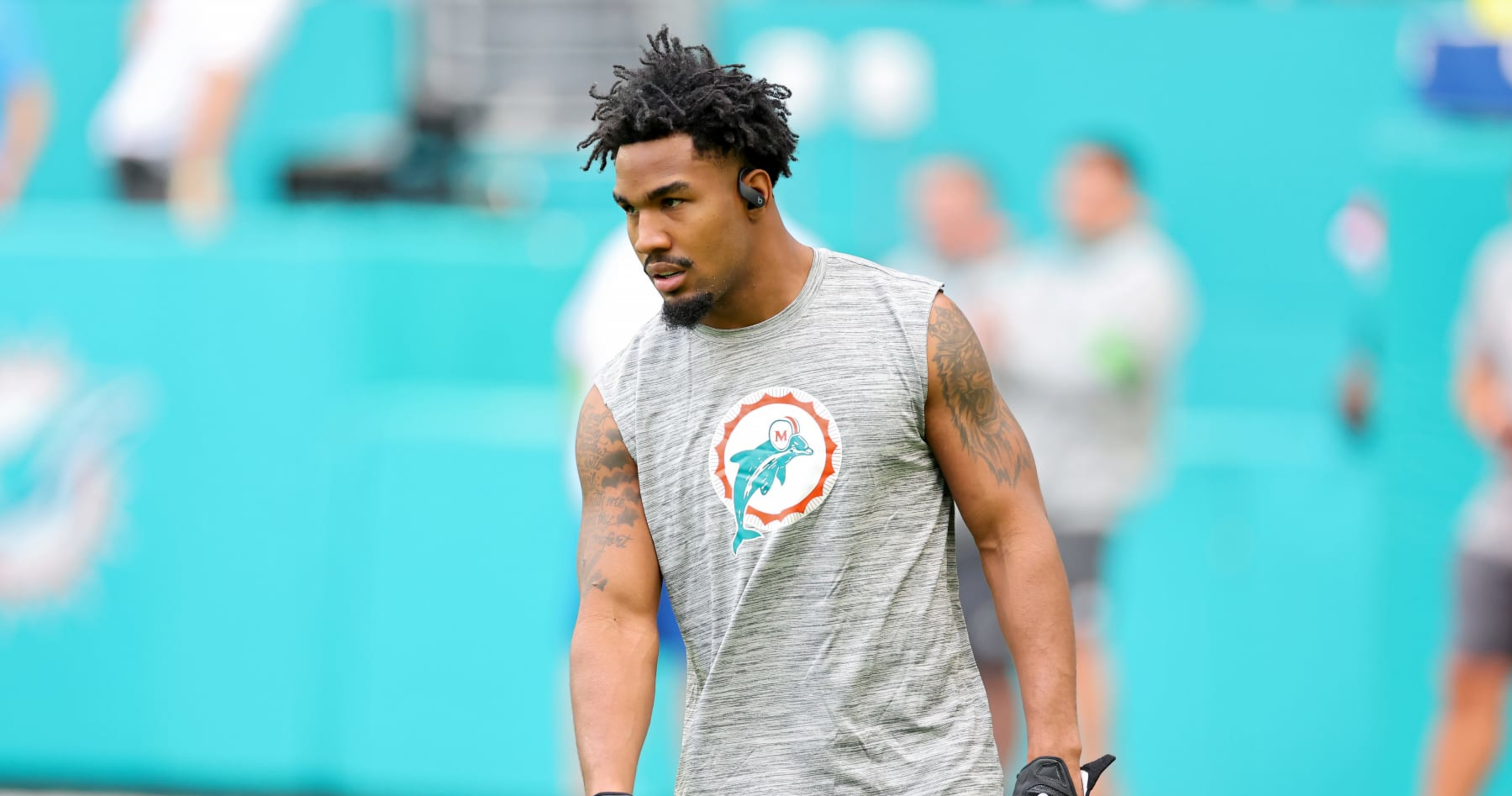 Jaylen Waddle Trade Not Being Considered By Dolphins Gm No Thoughts