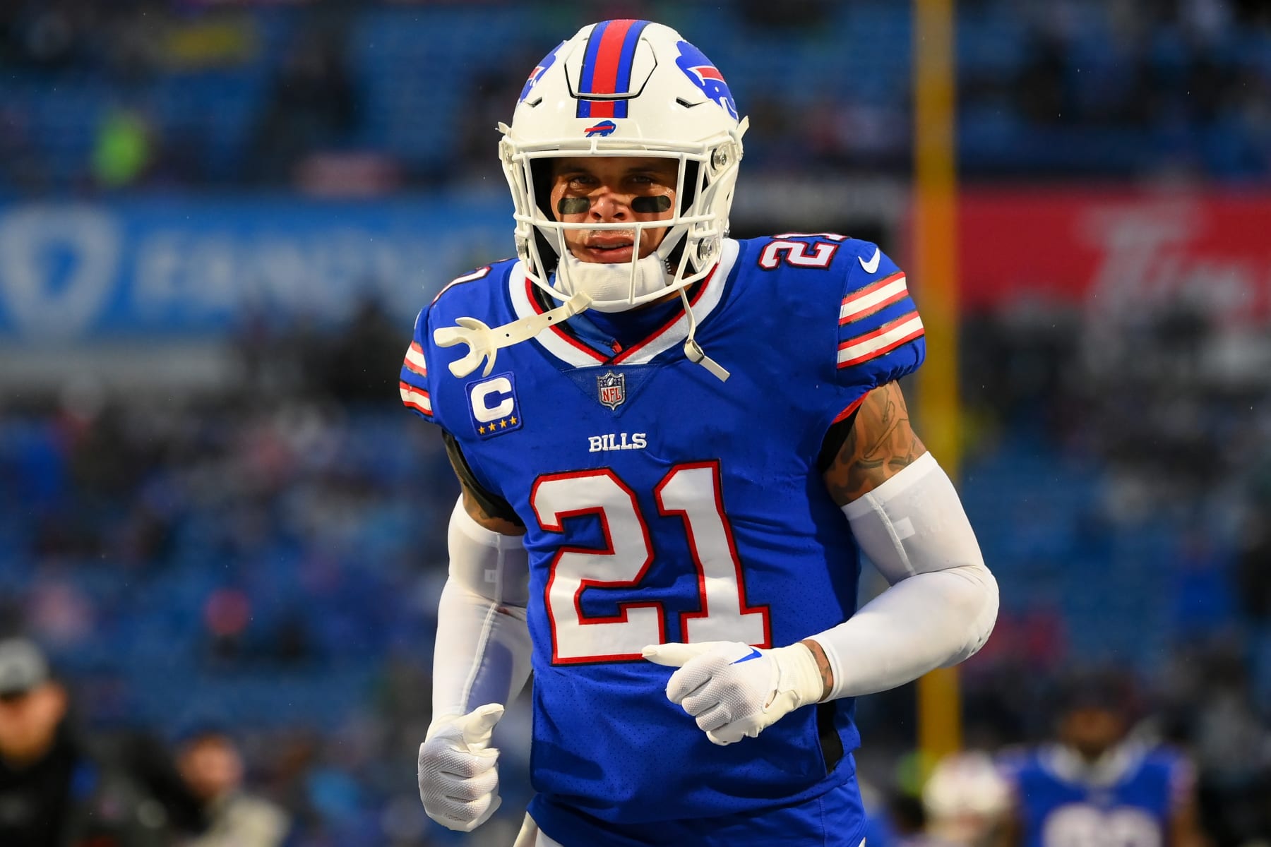 Jordan Poyer, Dolphins Agree to 1-Year Contract in NFL Free Agency ...