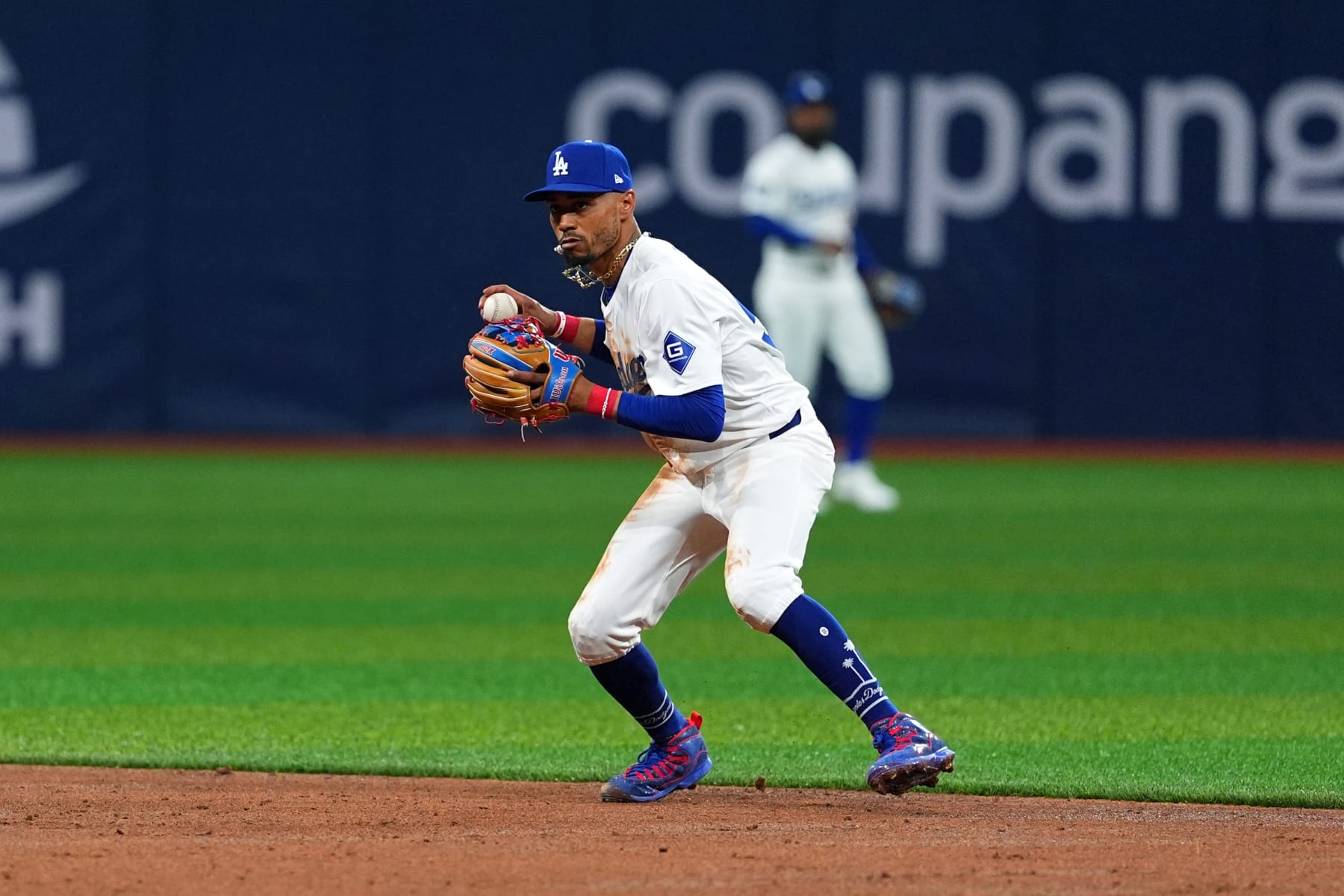 MLB Scout: Dodgers Infield Defense Is 'Worst in the Game' with Mookie ...