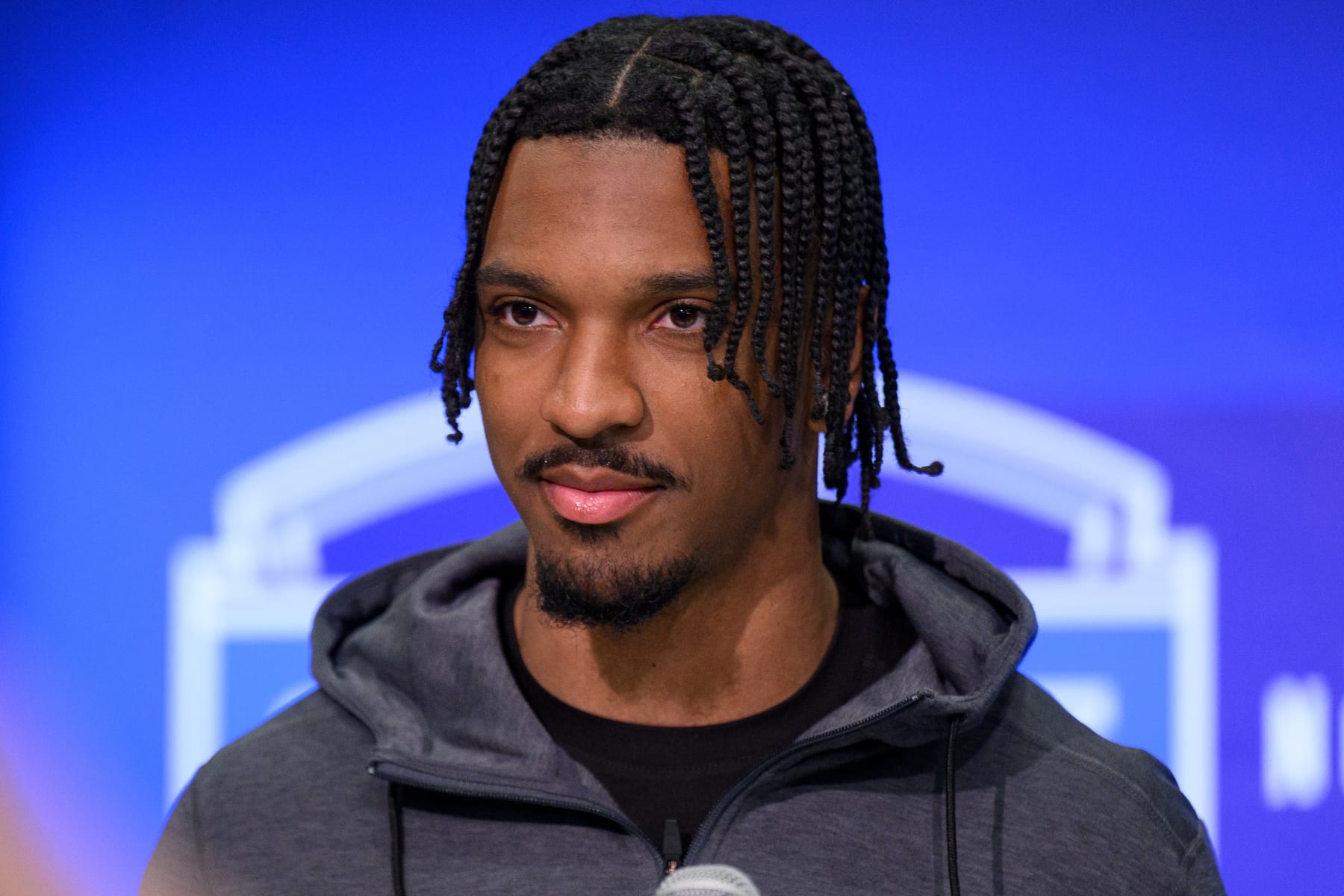 NFL Draft 2024 Rumors: Jayden Daniels 'Well-Regarded' by Giants; J.J ...
