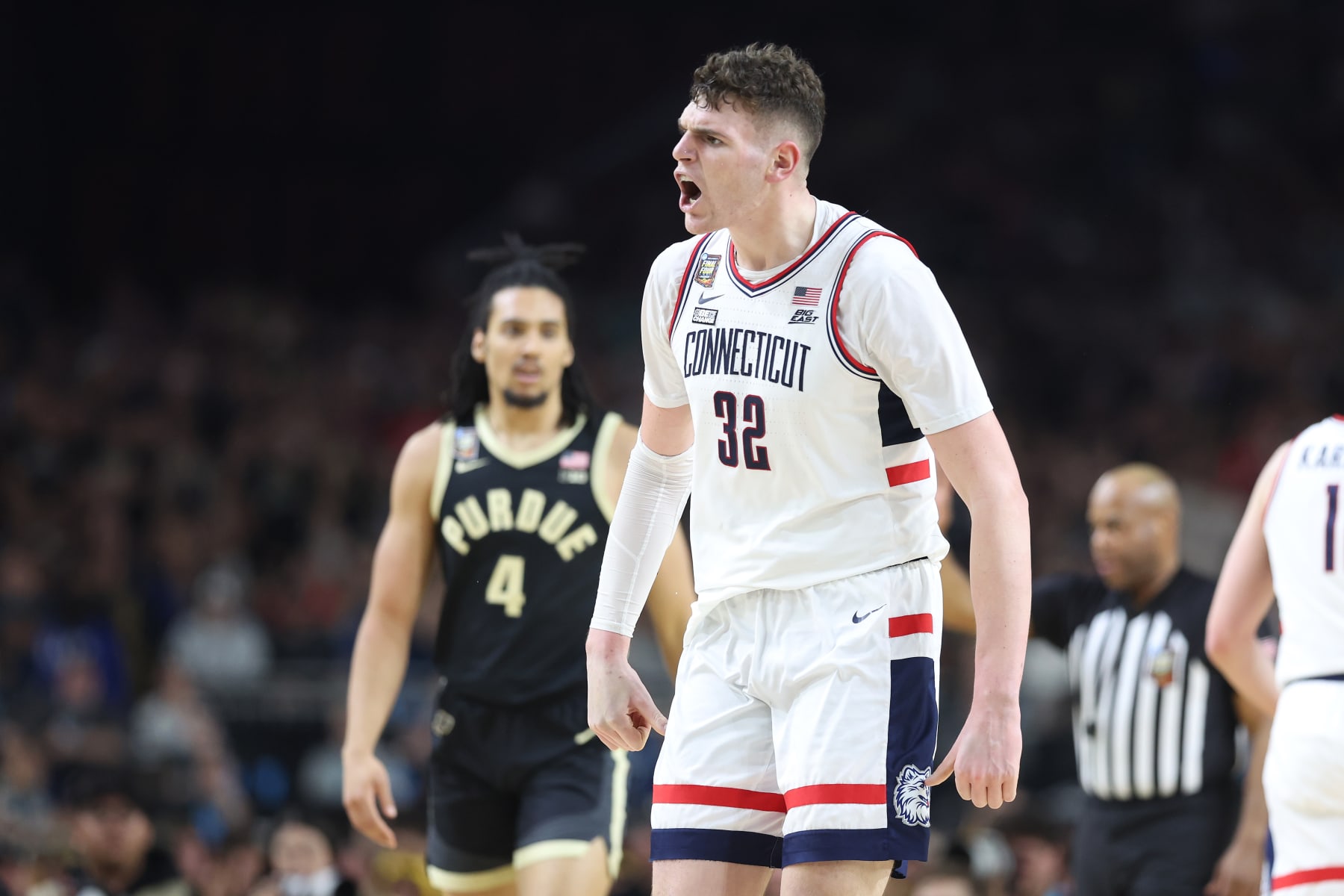 UConn's Donovan Clingan Declares for 2024 NBA Draft; Projected Top 10 ...