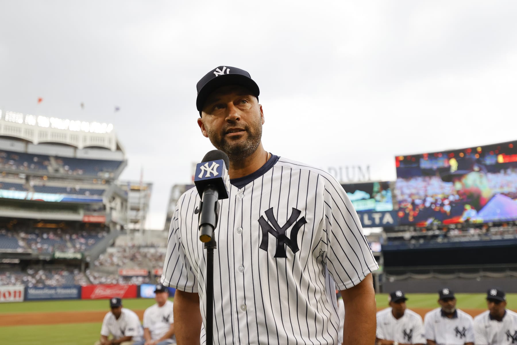 Yankees Icon Derek Jeter: Broadcaster John Sterling Was 'Major Part' of ...