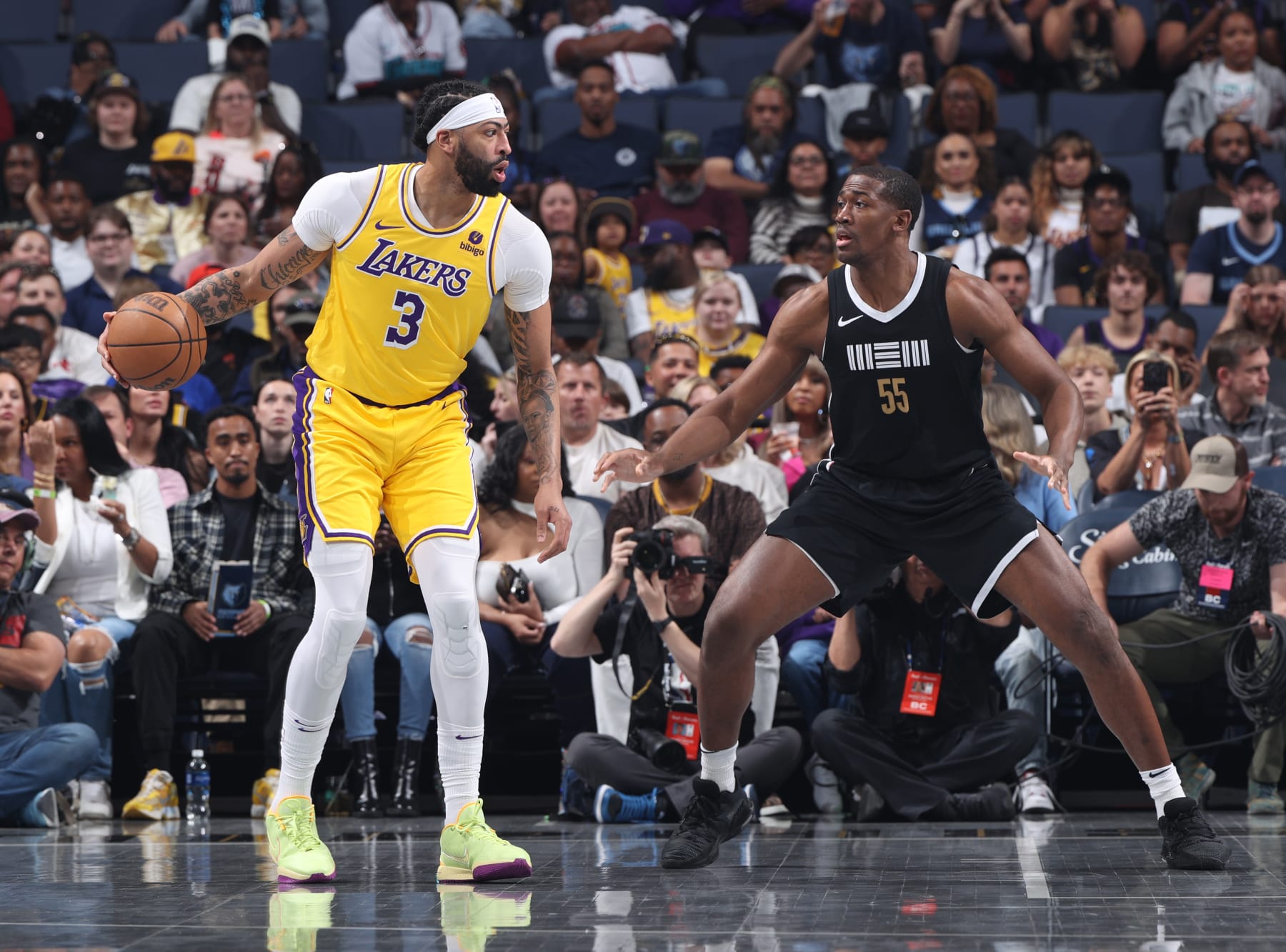Anthony Davis: Lakers 'Not Ducking the Smoke' in 2024 NBA Playoffs ...