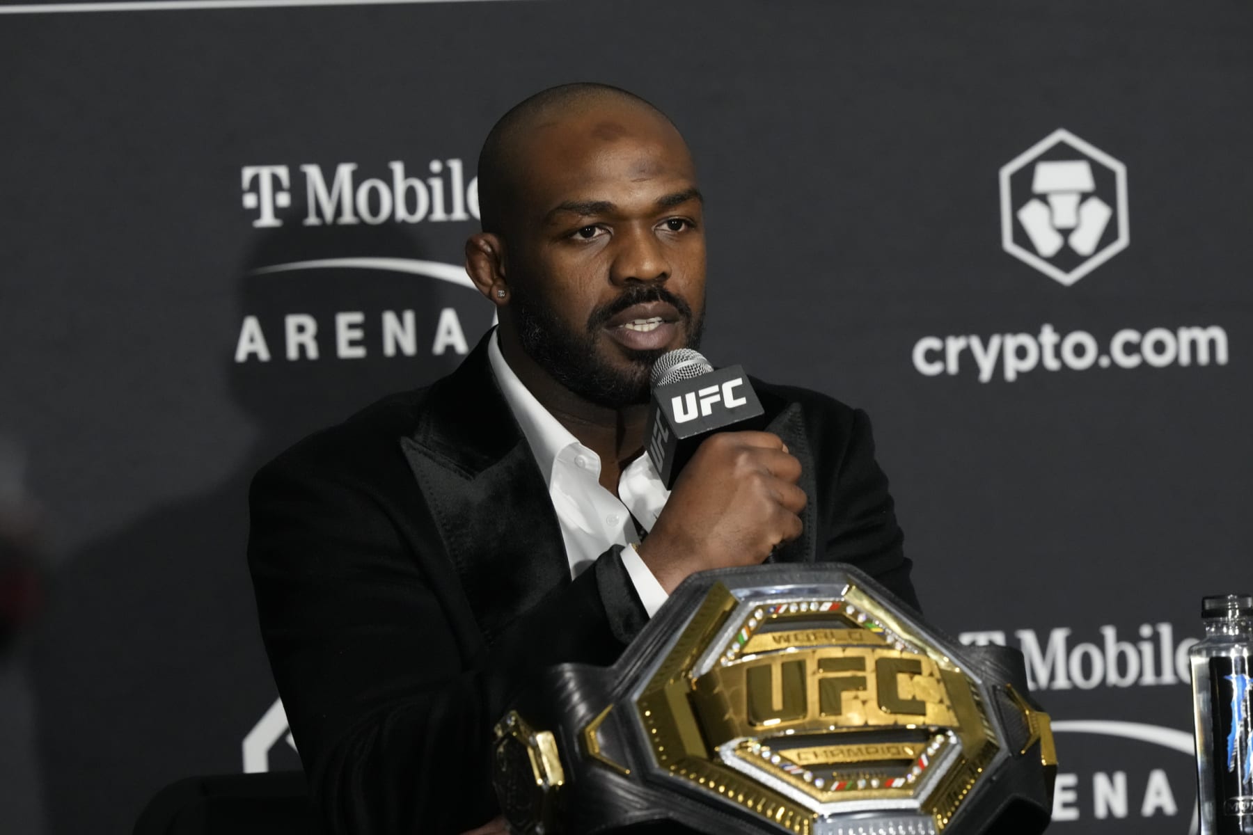 UFC's Jon Jones Confirms Return to Training in Instagram Photo amid ...