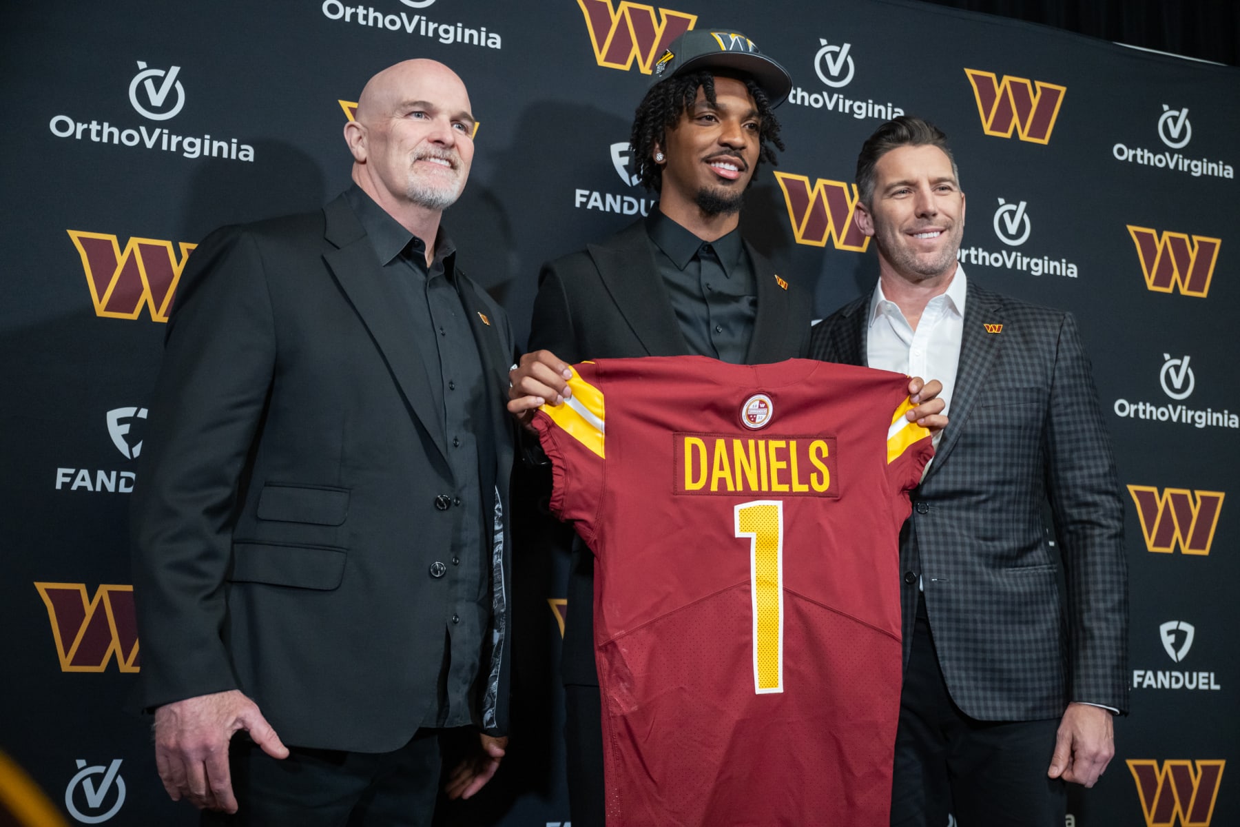 Report: Jayden Daniels, Commanders Punter Tress Way Discussing Deal for ...