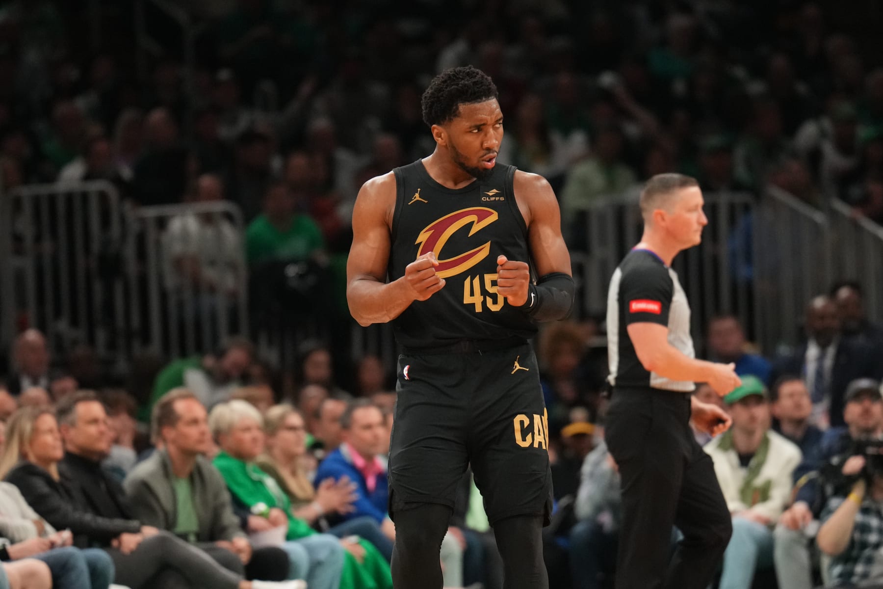Donovan Mitchell Rumors: Lakers, Nets Among NBA Teams 'Ready' with Trade Offers | News, Scores ...