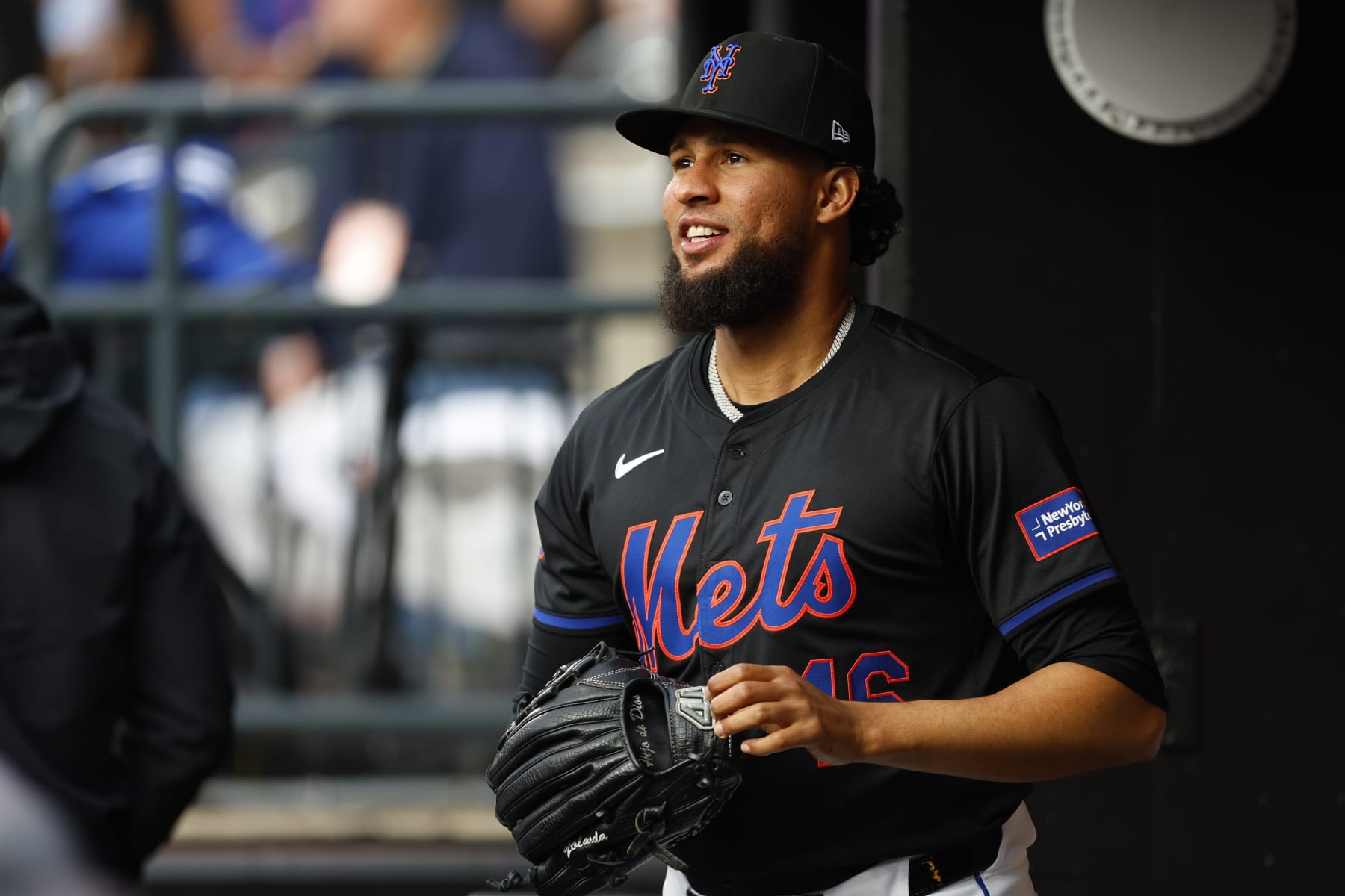 Dodgers Trade for RHP Yohan Ramírez; Mets Receive Cash in Deal | News ...